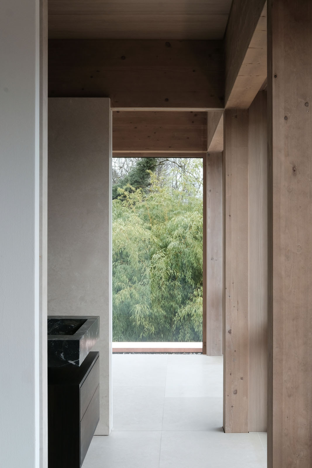 Gallery of House with Three Gardens / Allen + Crippa - 19