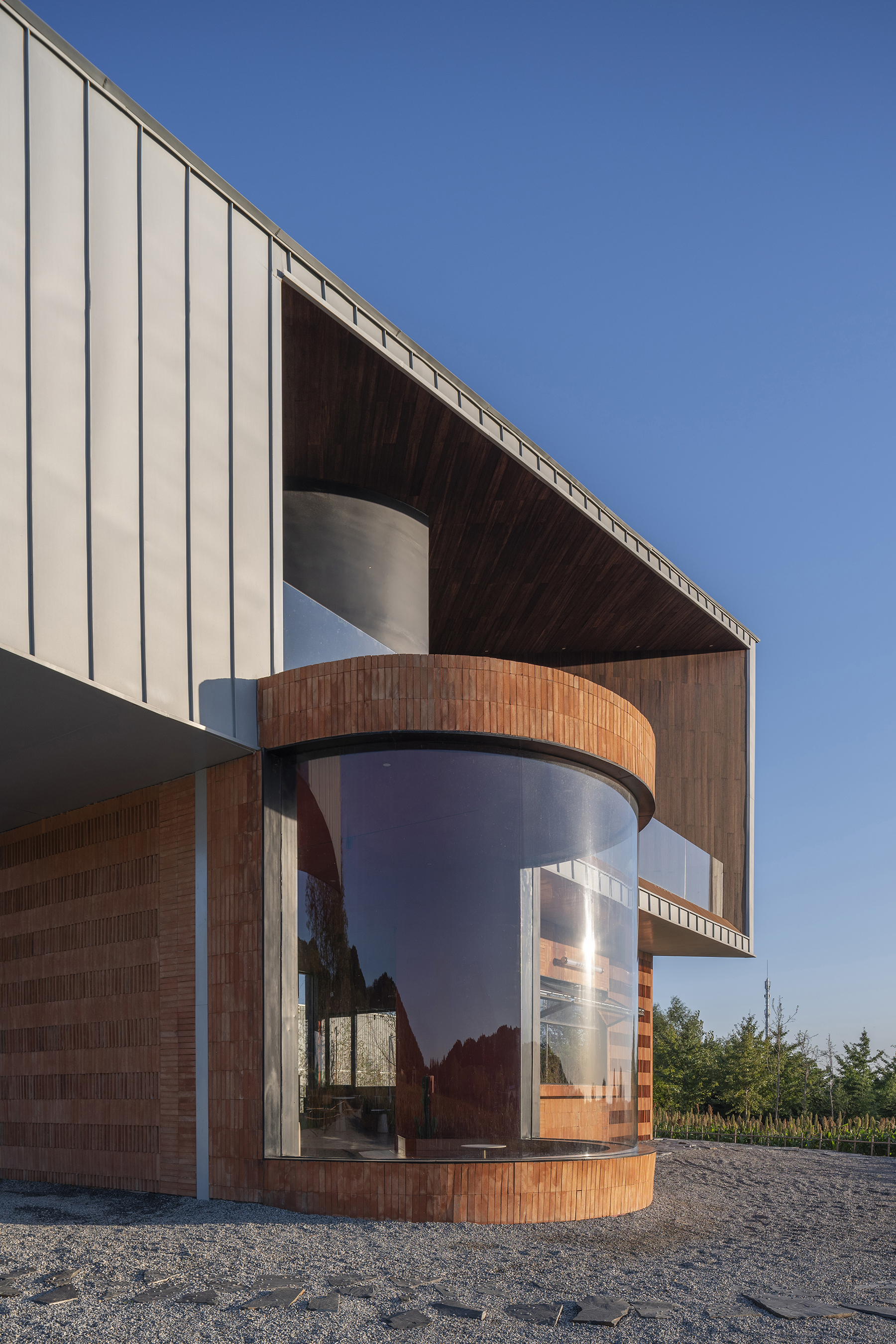 Gallery of Rear Window - BMX Racing Grandstand / hyperSity architects - 4