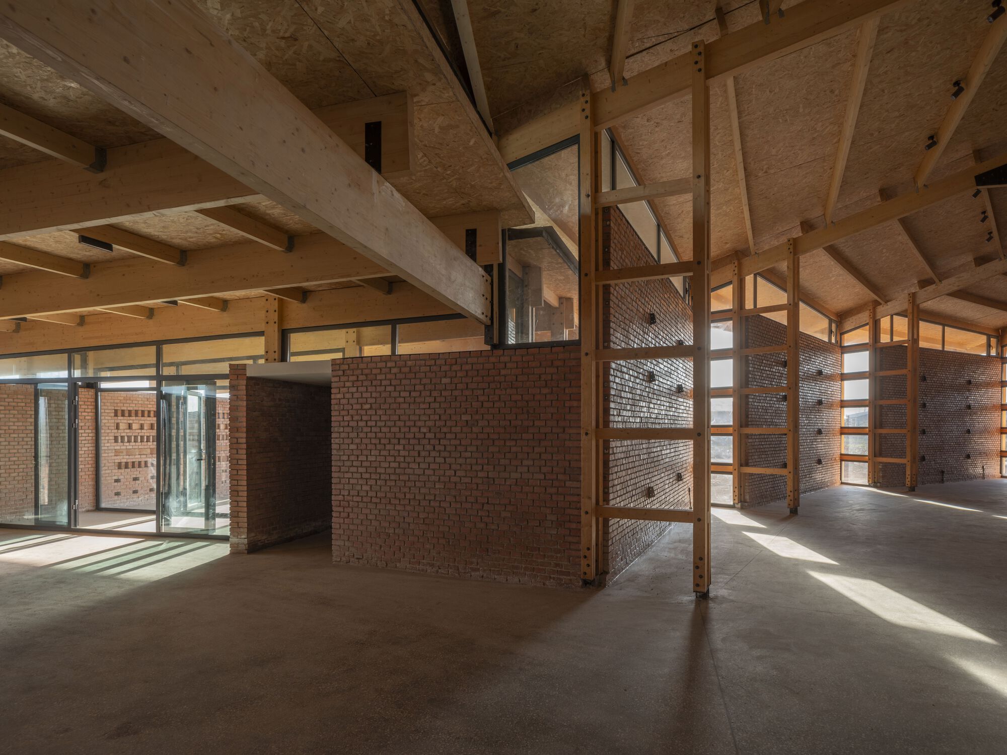 Gallery of Prepared Rehmannia Root Crafts Exhibition Hall / LUO studio - 14