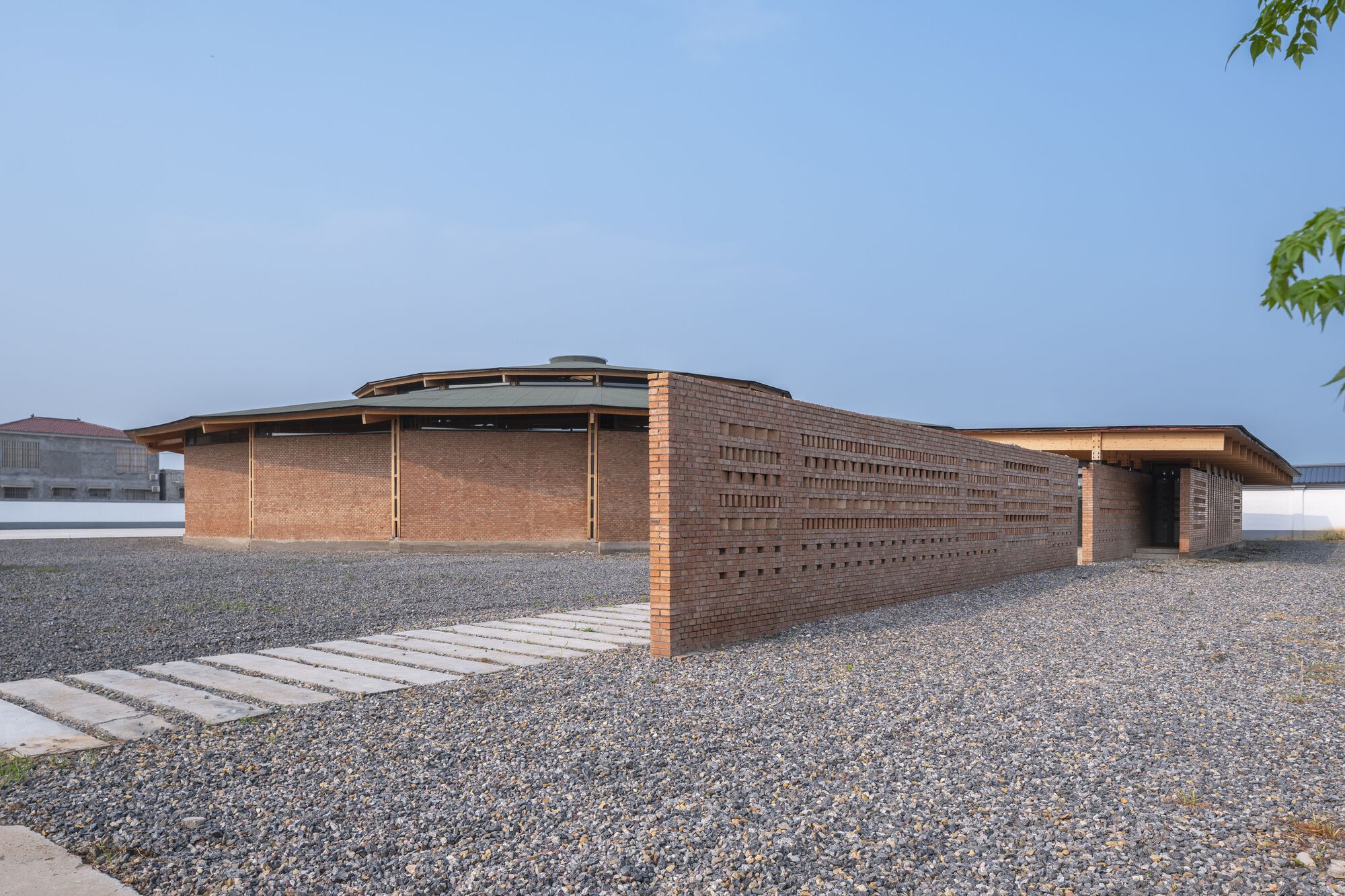 Gallery of Prepared Rehmannia Root Crafts Exhibition Hall / LUO studio - 12