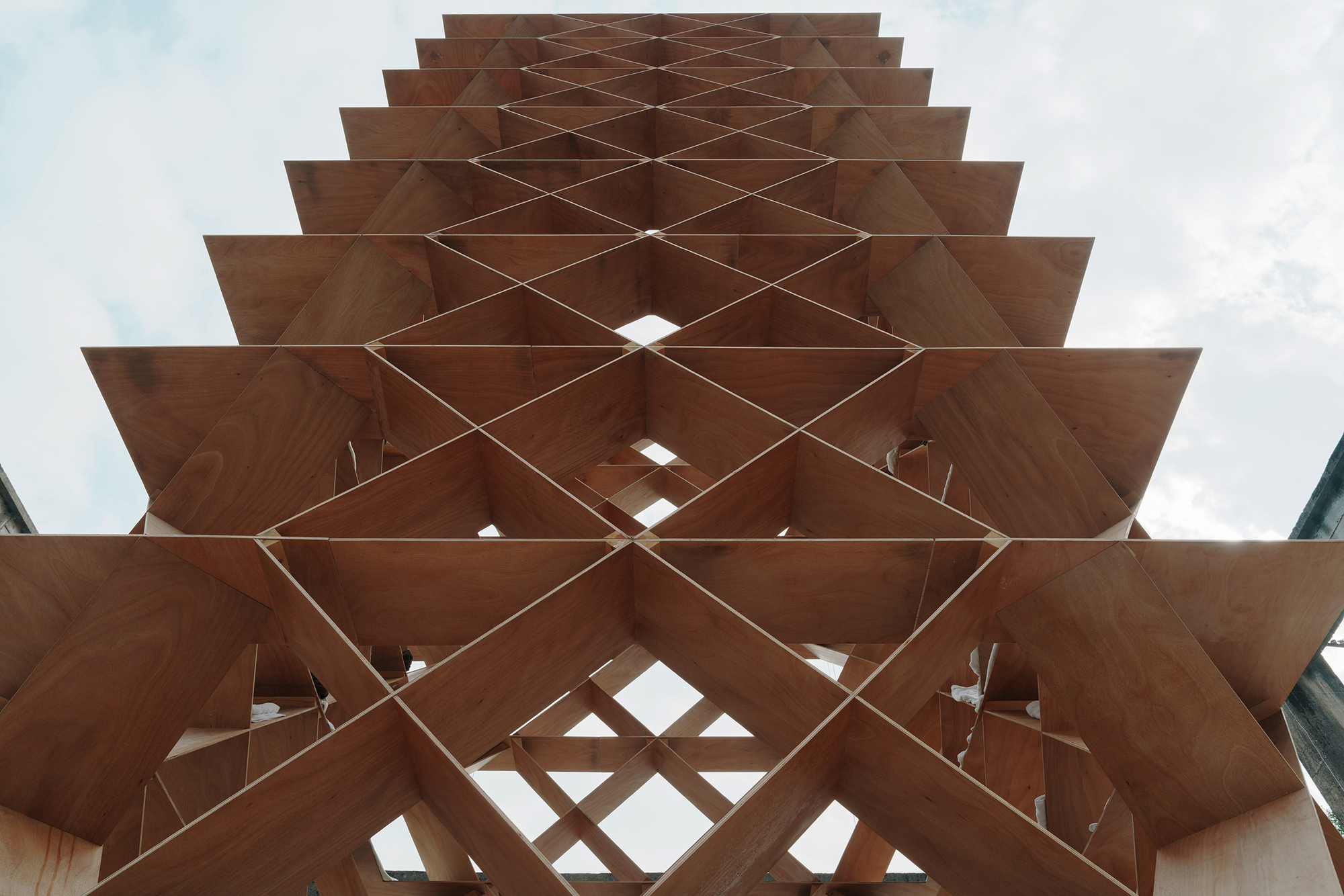 Gallery of Wood Lace Tower / Atelier FCJZ - 17