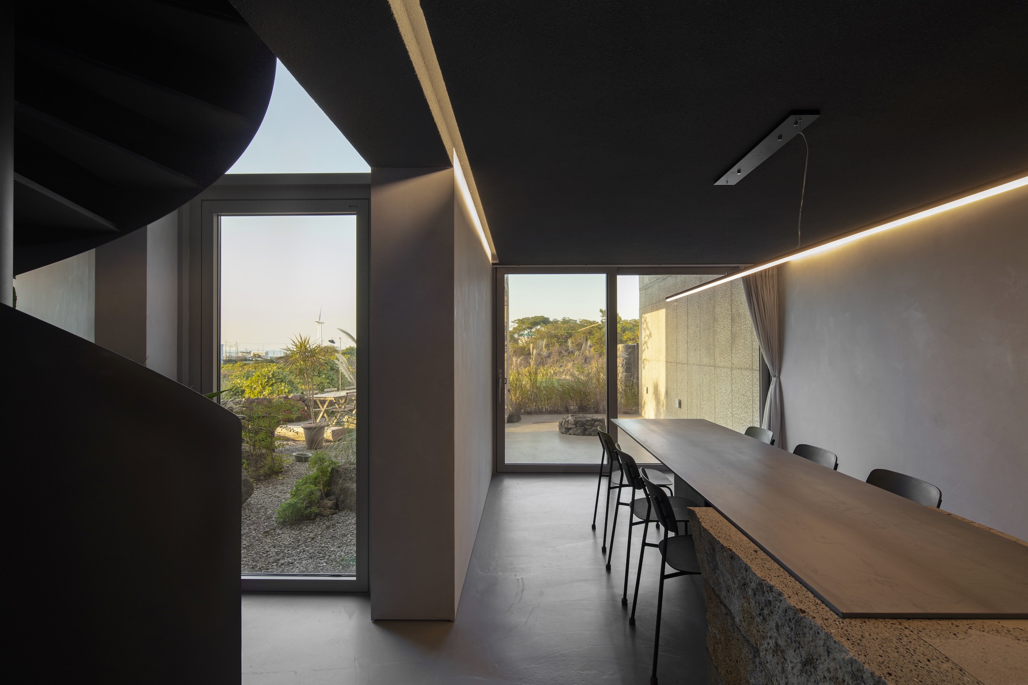 Gallery of Jeju Wollyeong CAVE Villa / JYA-RCHITECTS - 10