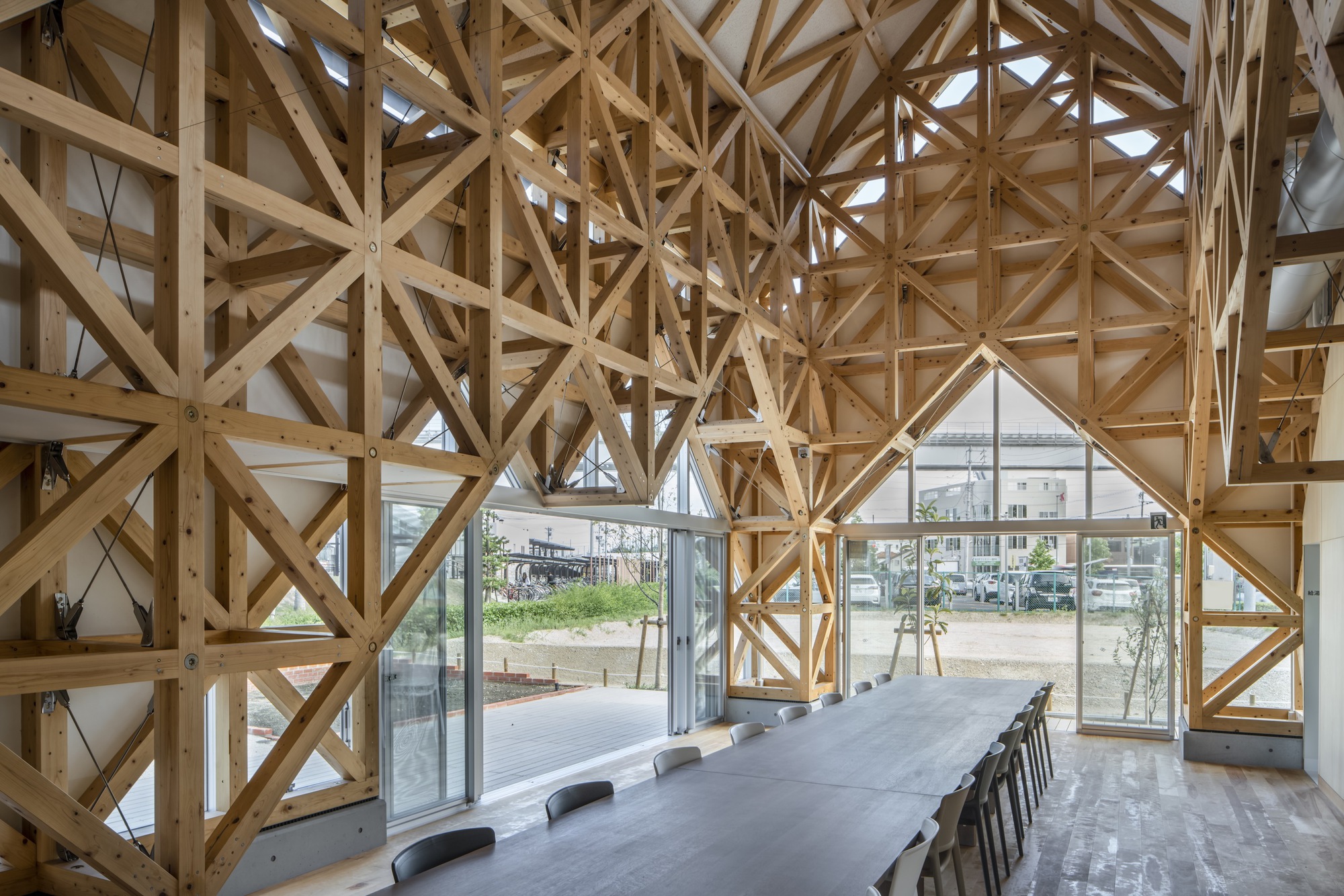 Gallery of Linimo Terrace Public Utility / Tohata Architects & Engineers + nanometer ...