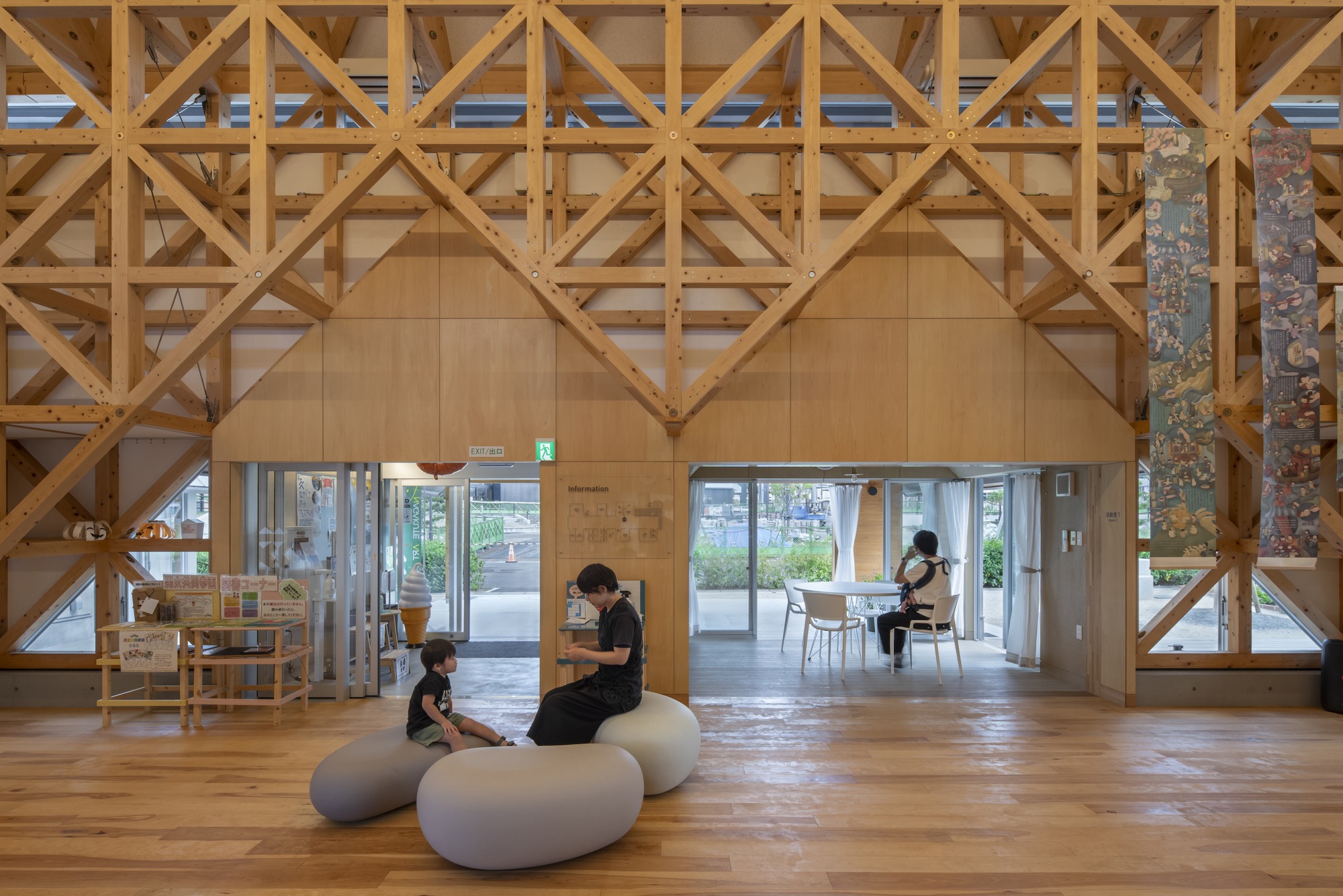 Gallery of Linimo Terrace Public Utility / Tohata Architects ...