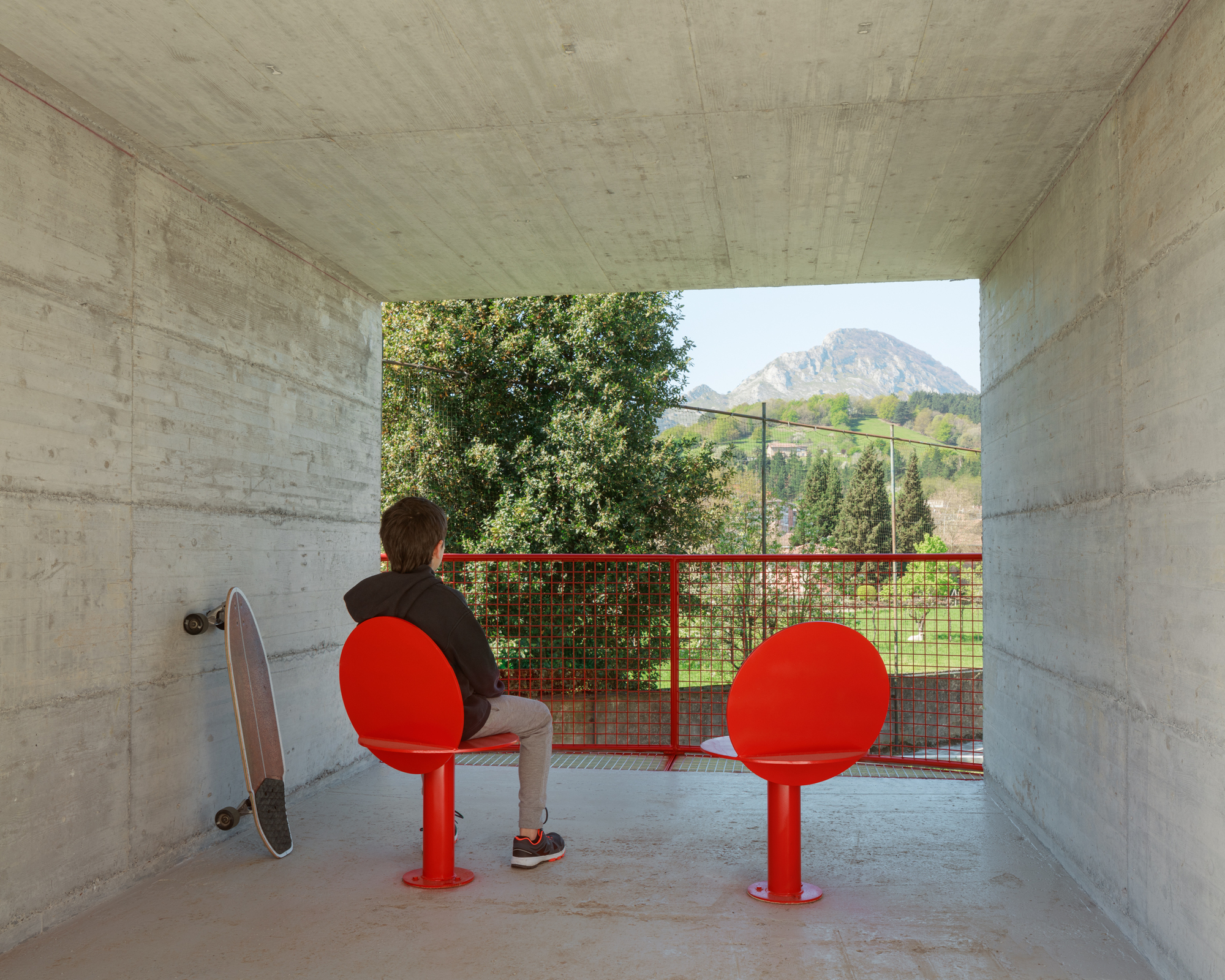 Gallery of San Antonio Primary School 2.0. Exterior Area / ELE ...