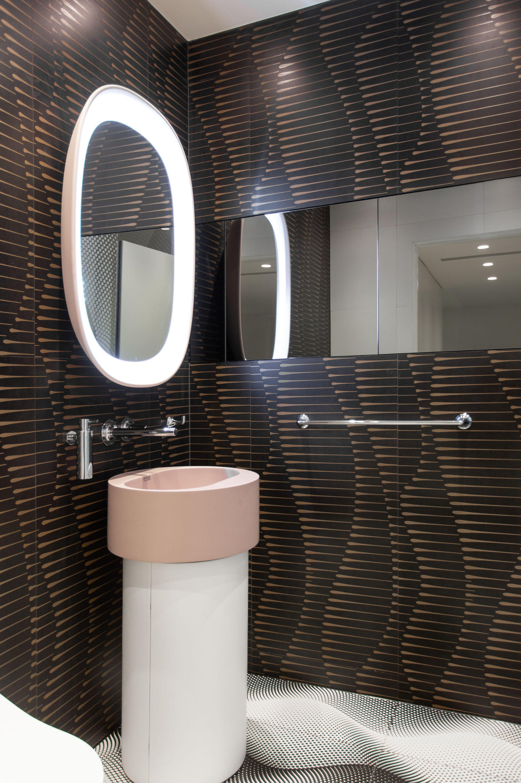 Gallery of A New Timeshare Concept in the Center of London: Karim ...