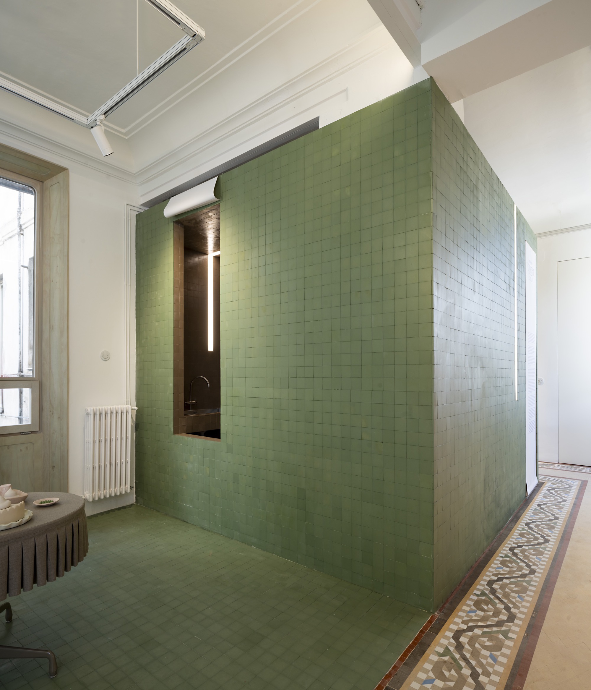 Gallery of Gallery Home in Gran Via, Granada / Annona + Ana Frias - 6