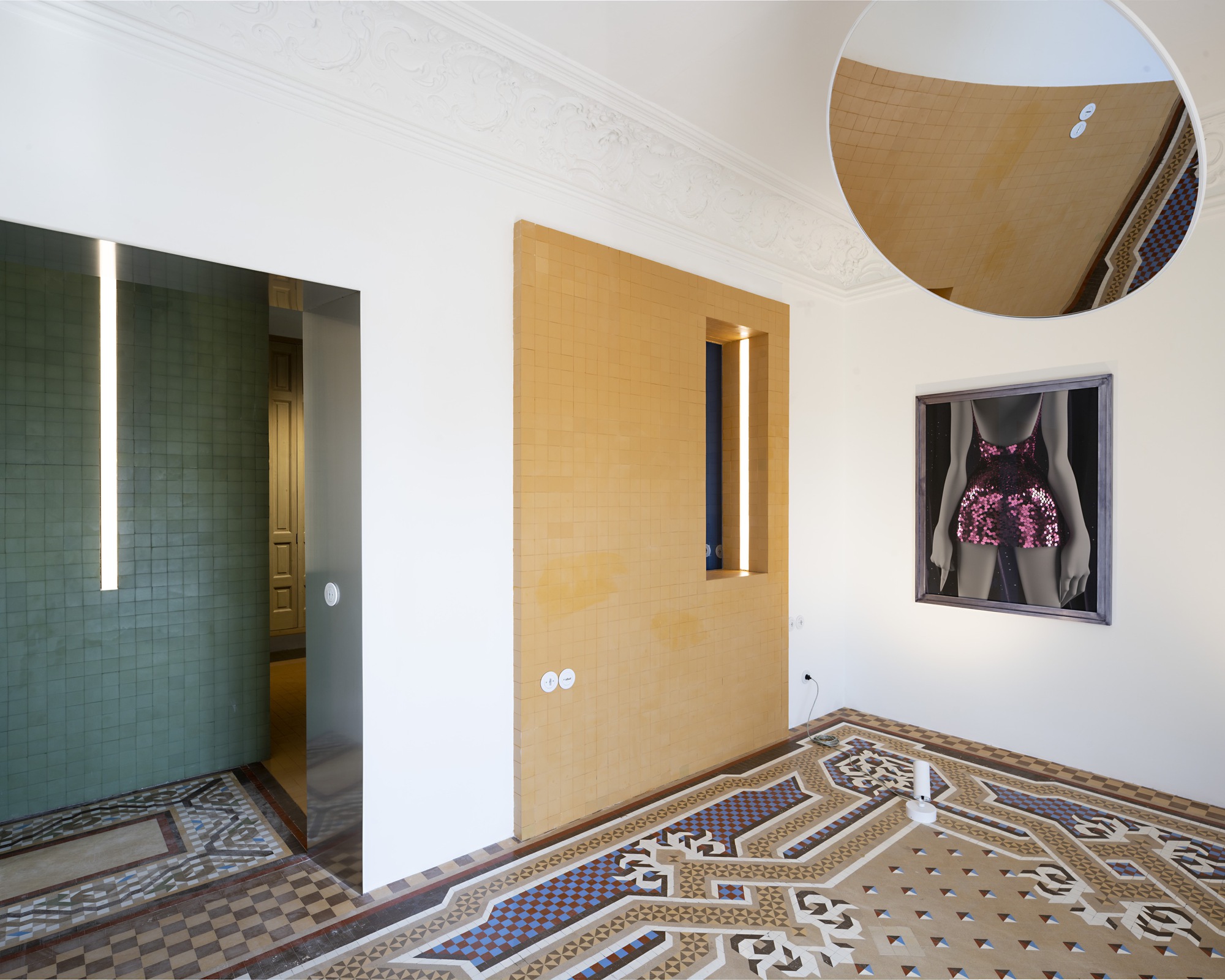 Gallery of Gallery Home in Gran Via, Granada / Annona + Ana Frias - 4