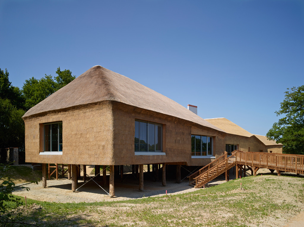 Gallery of Modern Straw: From Building System to Decoration - 16