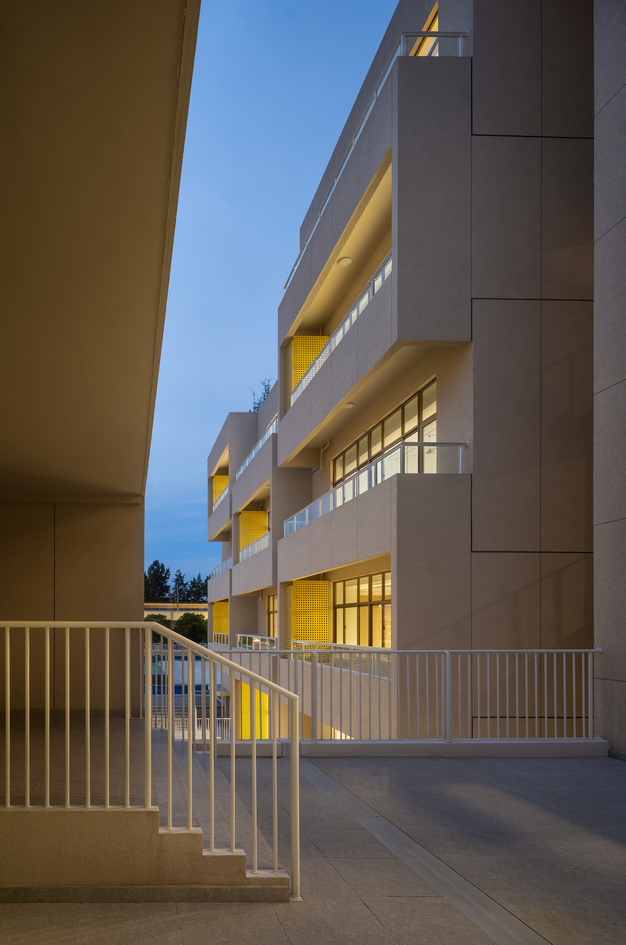 Galeria de Escola Wenqi Road / Zhaohui Rong Studio - 19