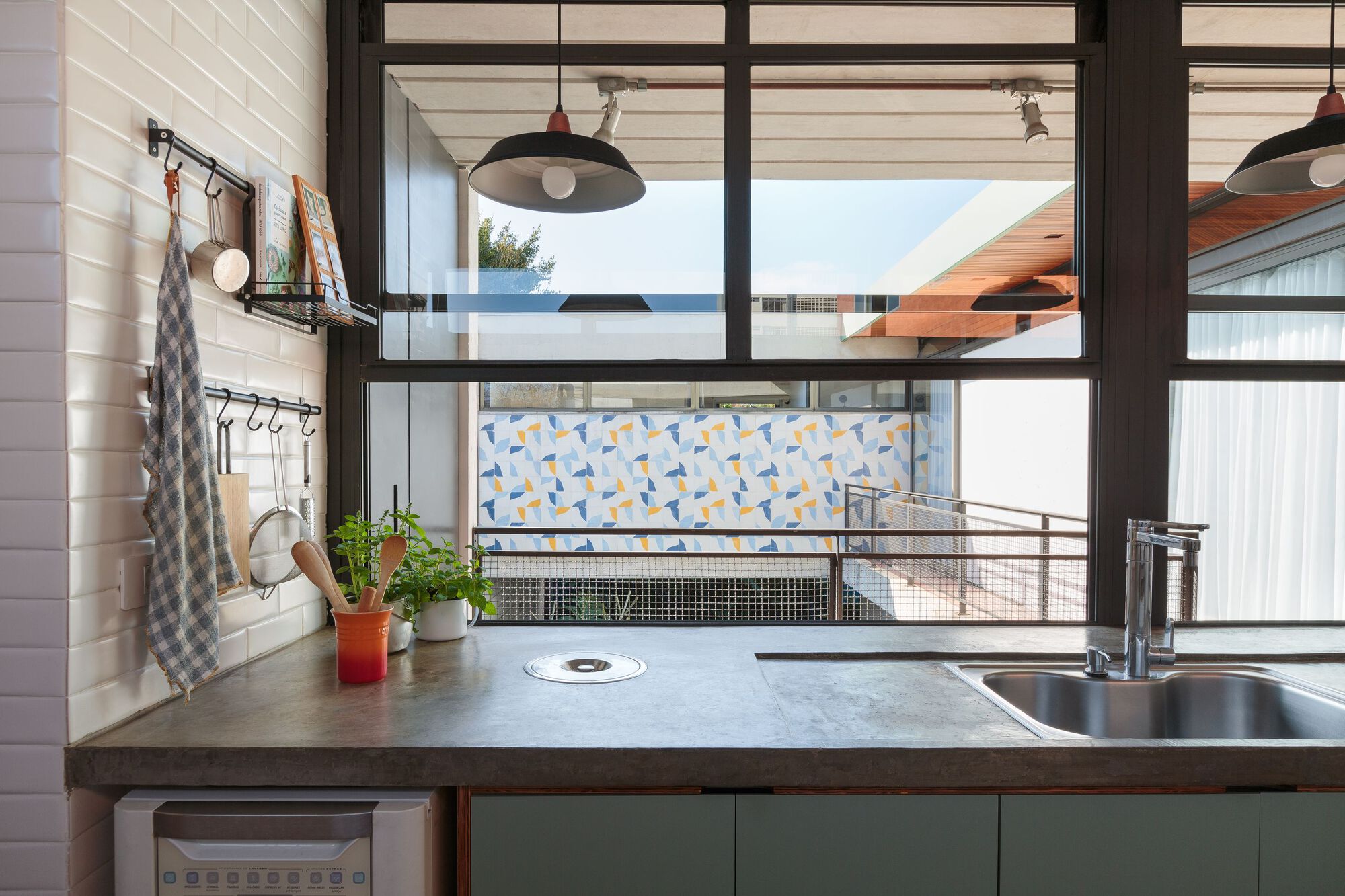 Galeria de Casa Cambuci / Cambuci Arquitetos - 24