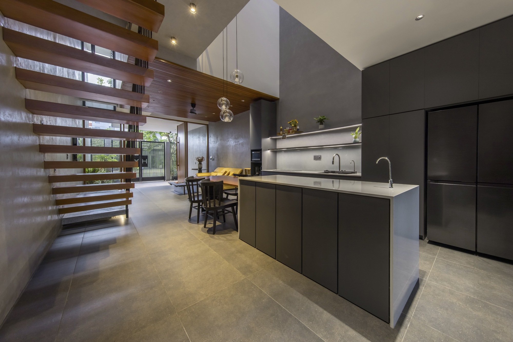 Gallery of HY House / TRAN TRUNG Architects - 12