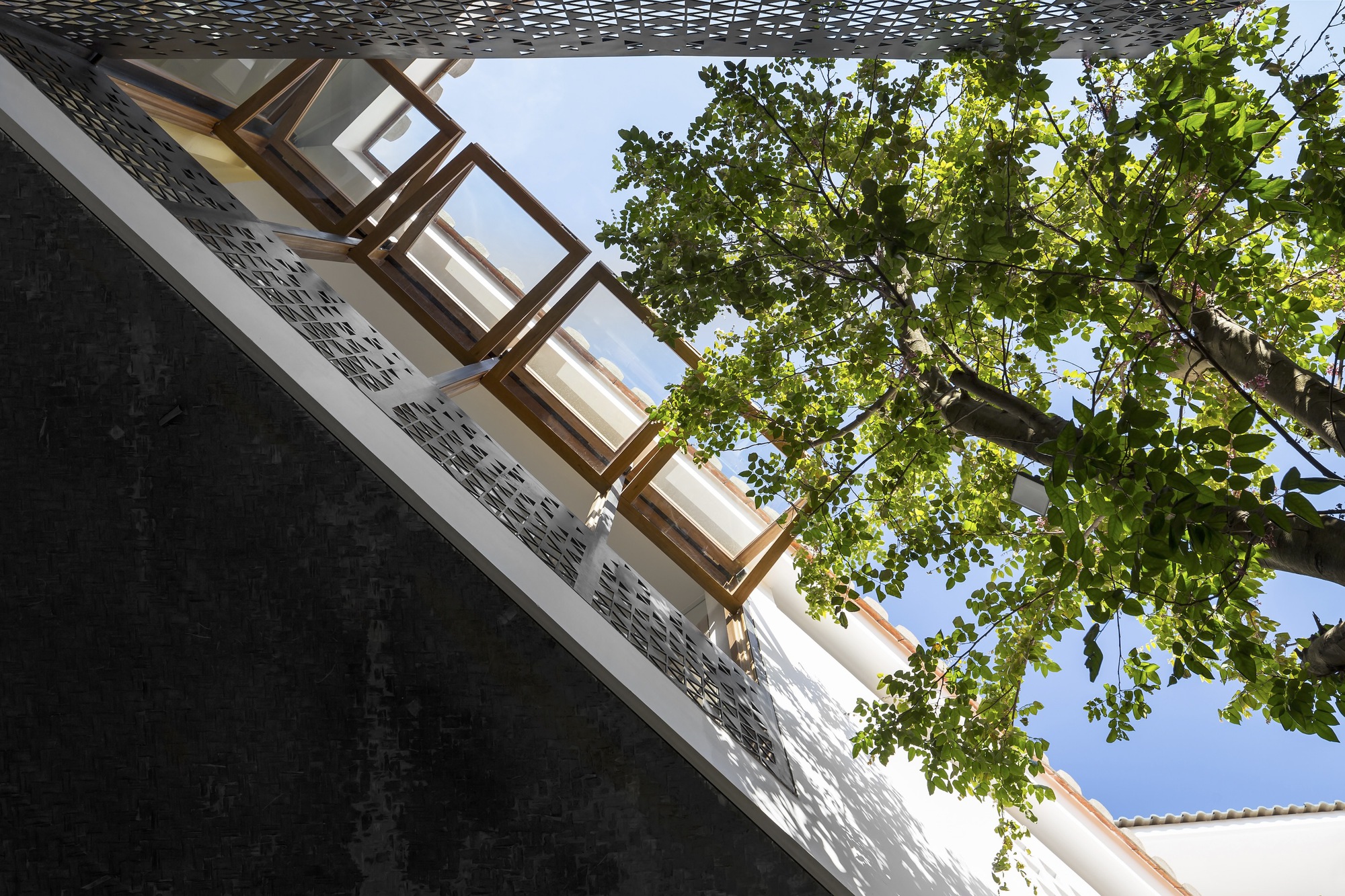 Gallery of ROTATING House / AD+studio - 16