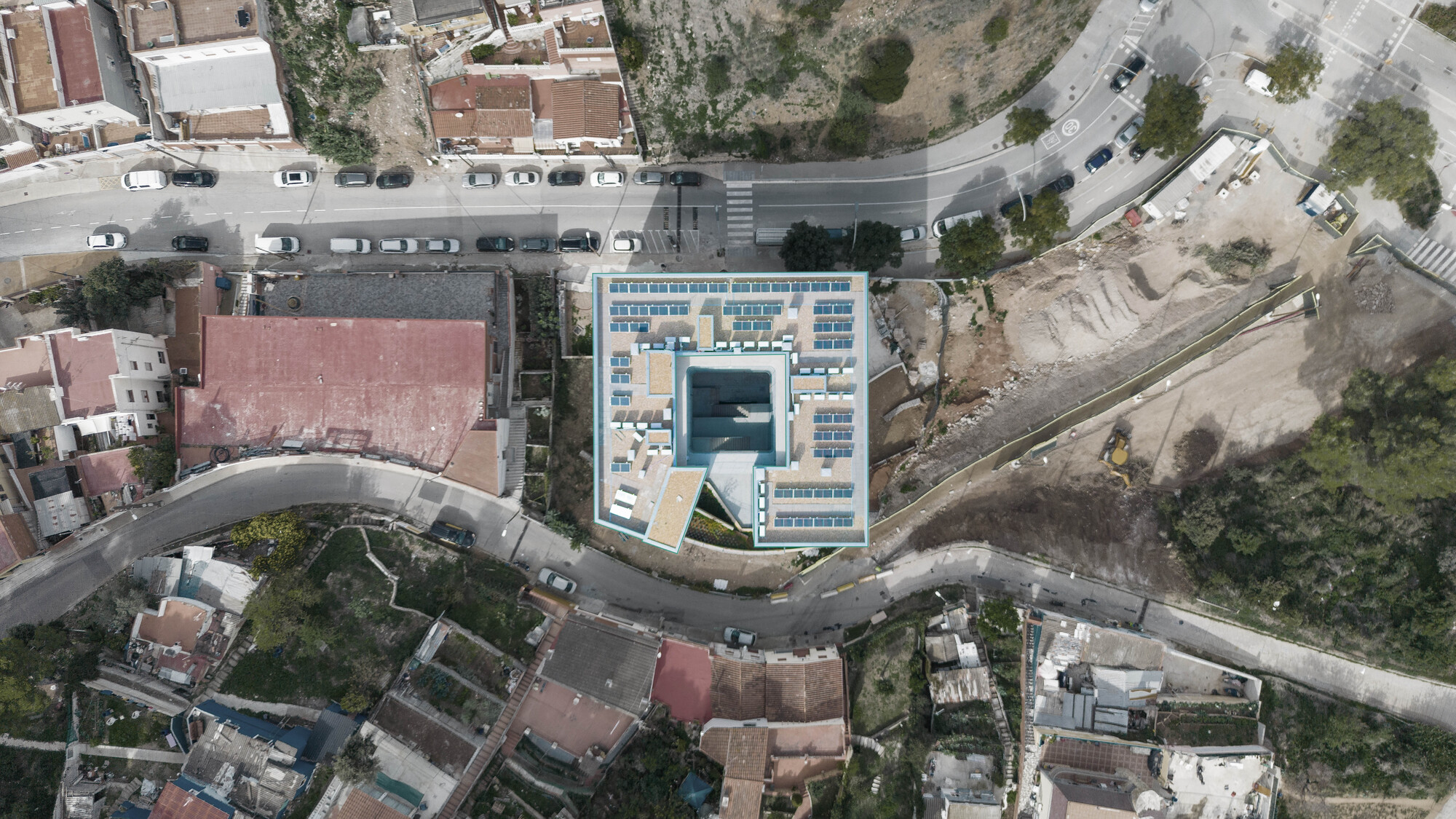Gallery of 31 Social Housing Units in Torre Baró / Aldayjover ...