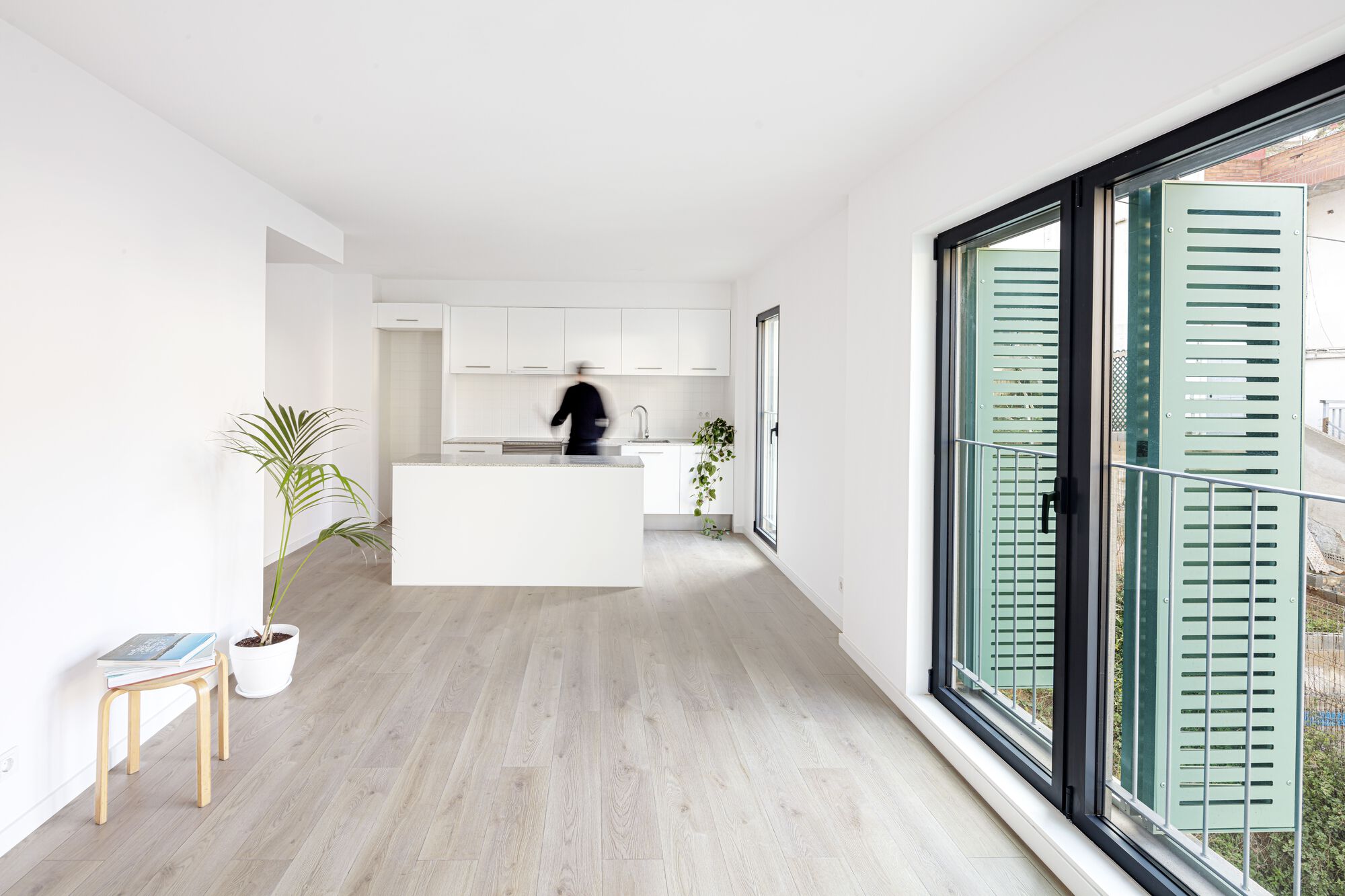 Gallery of 31 Social Housing Units in Torre Baró / Aldayjover ...