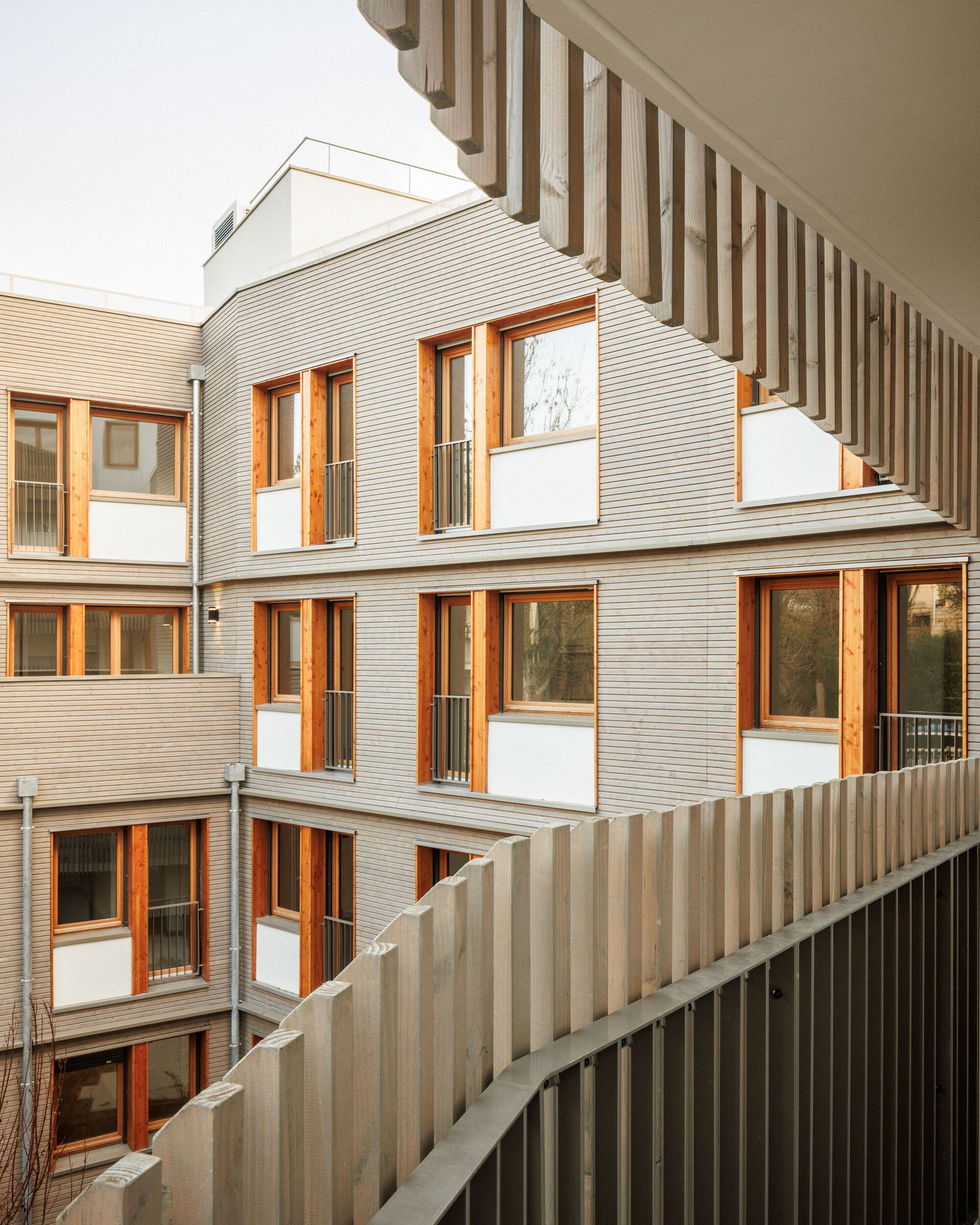Gallery of On the Hillside Apartments / AUP/Architectes - 22