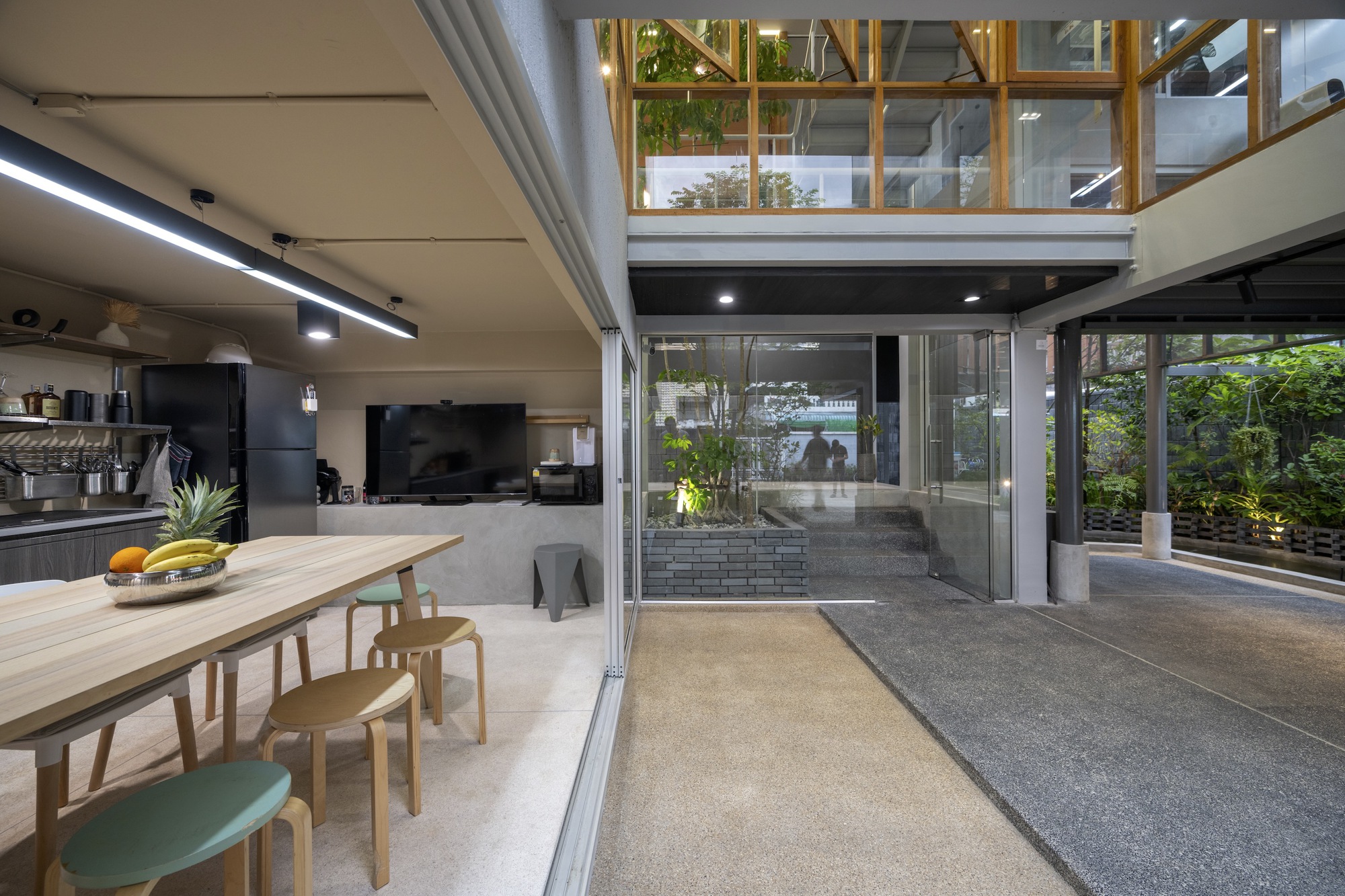 Gallery of PROUD Office / BodinChapa Architects - 23