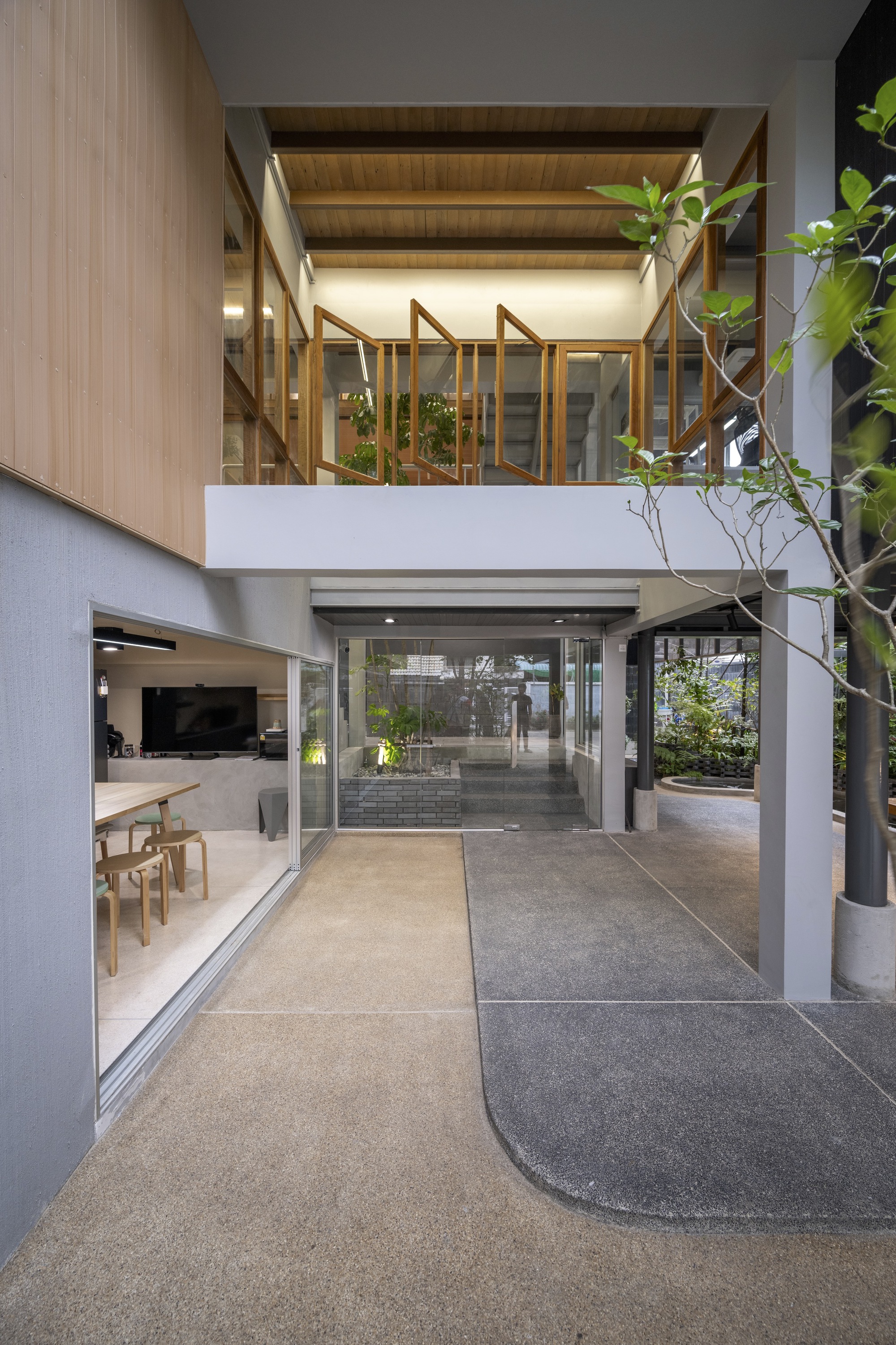 Gallery of PROUD Office / BodinChapa Architects - 22