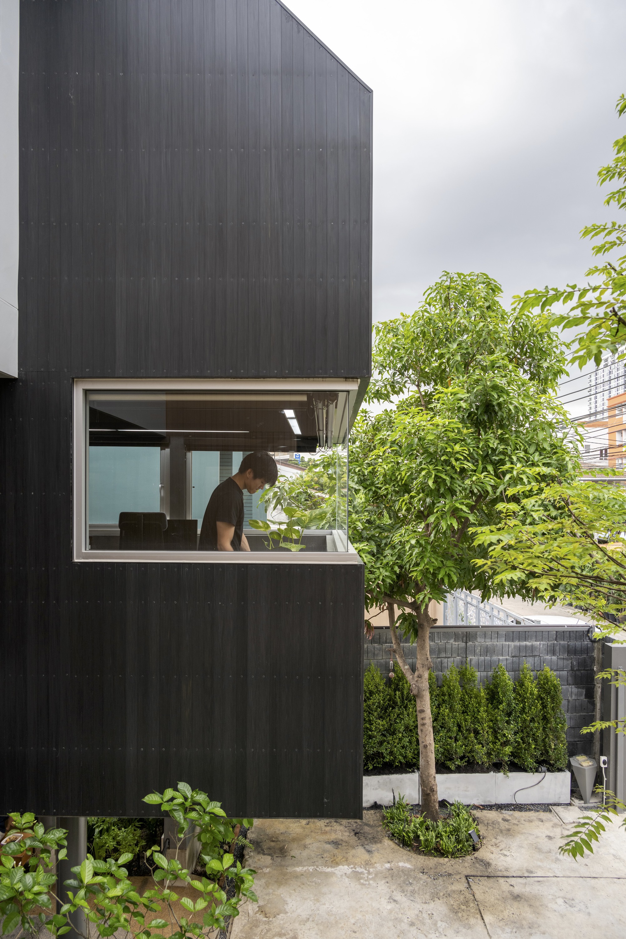 Gallery of PROUD Office / BodinChapa Architects - 17