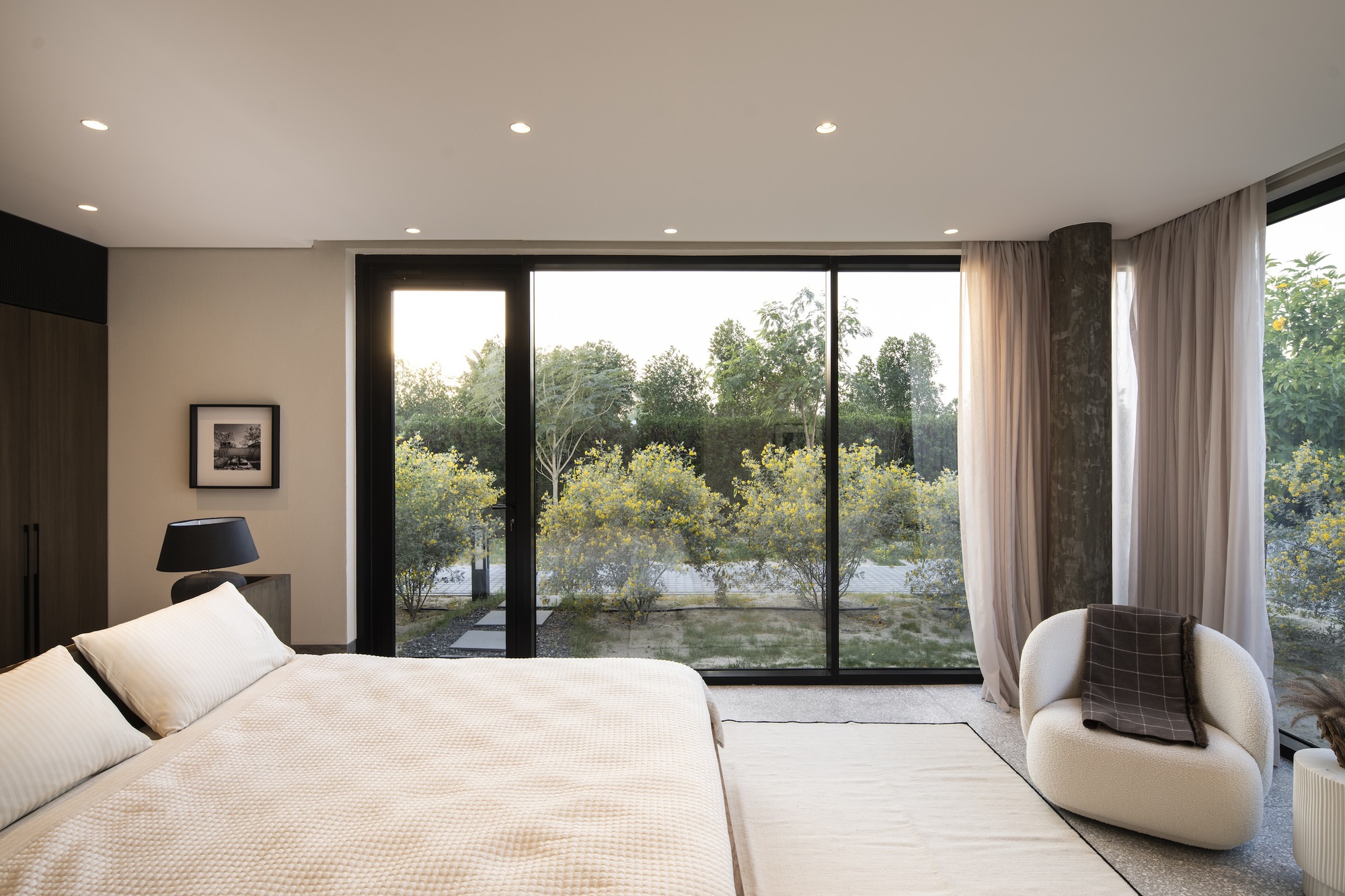 Gallery of Zen Villa / fikrr architects - 13