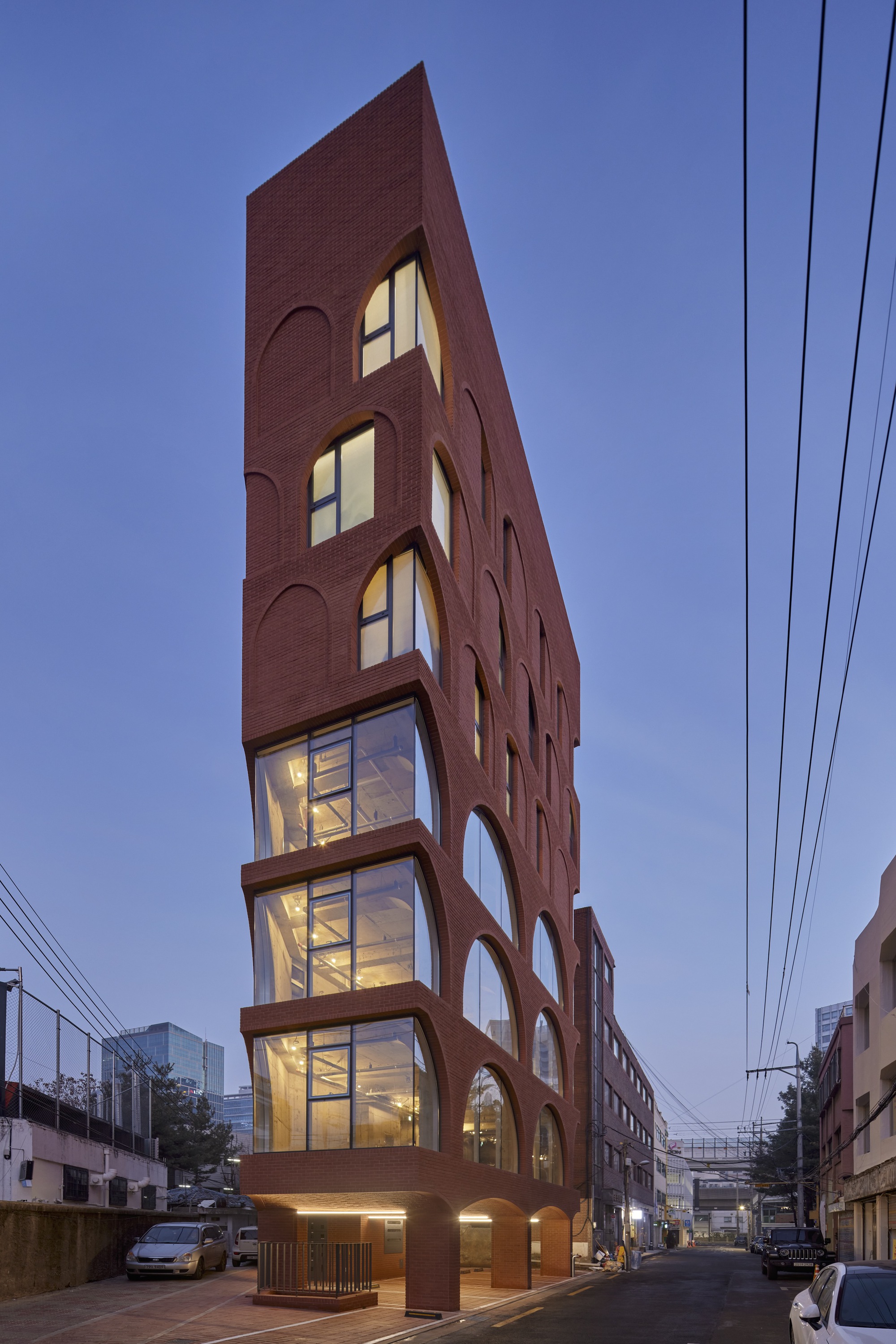 Galería de Edificio de uso mixto Fillome / SOSU ARCHITECTS - 15