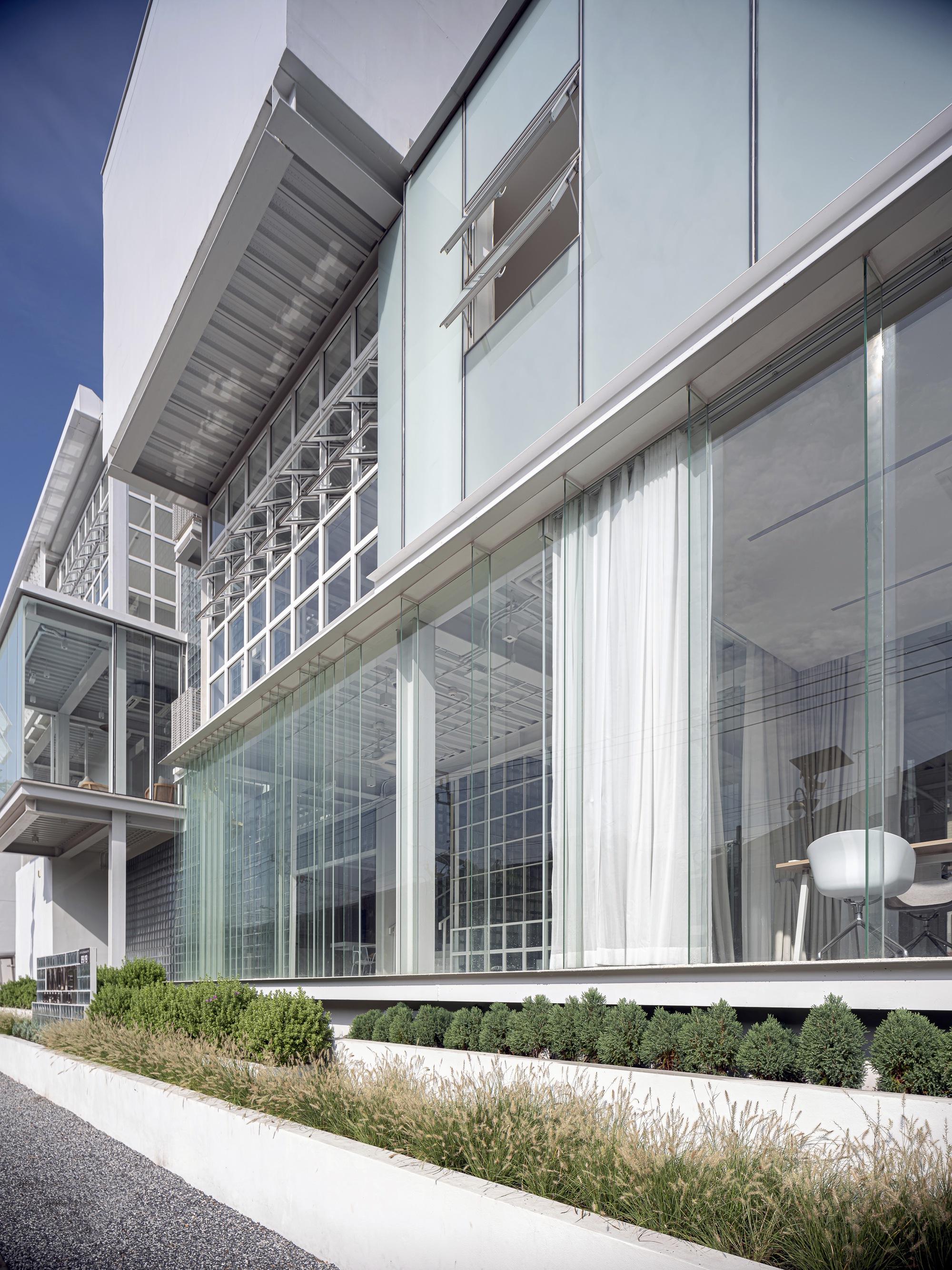 Gallery of Where’s House Warehouse / pbm - 21