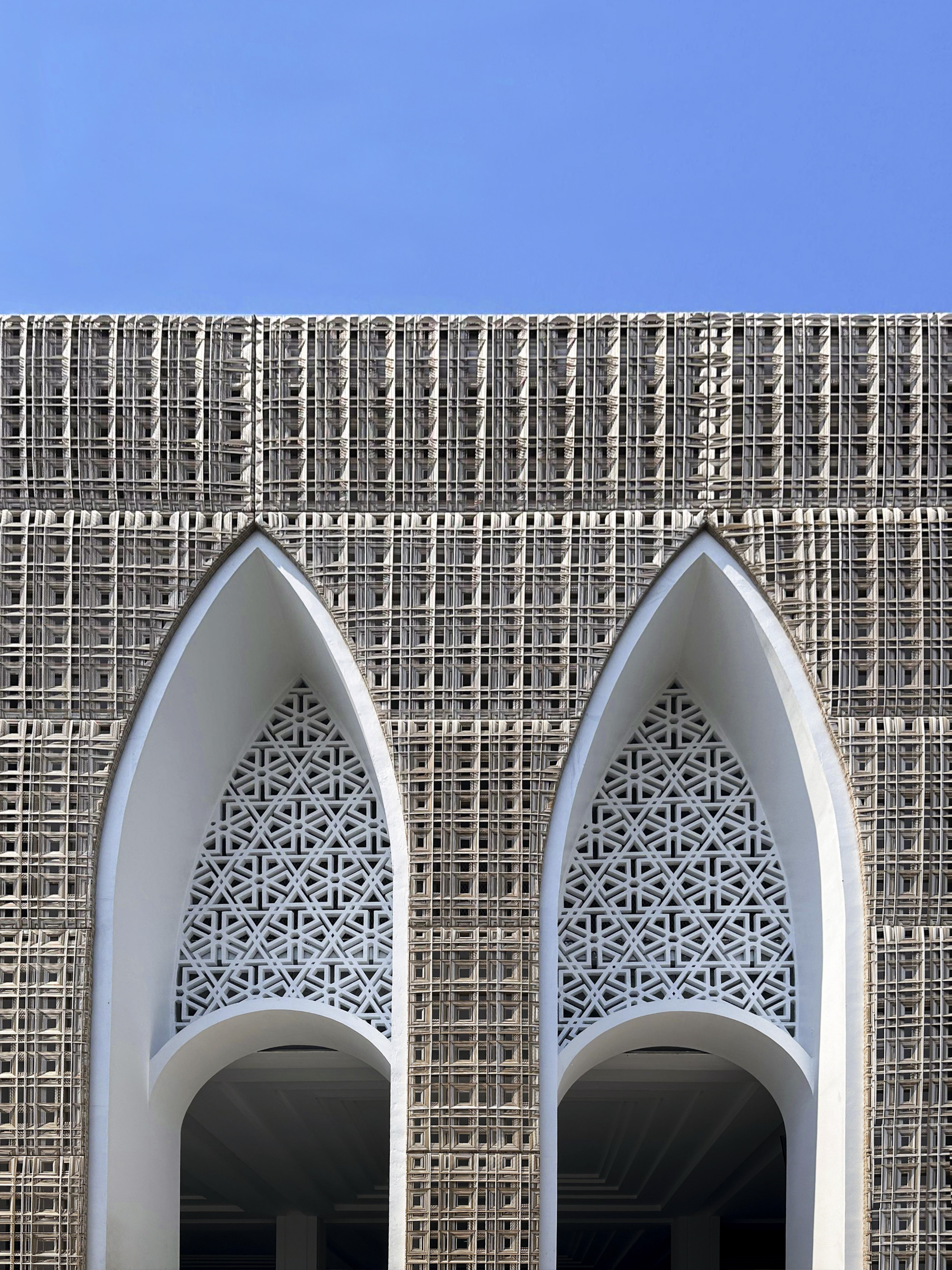 Gallery of Al-Muttaqin Grand Mosque / Andyrahman Architect - 4