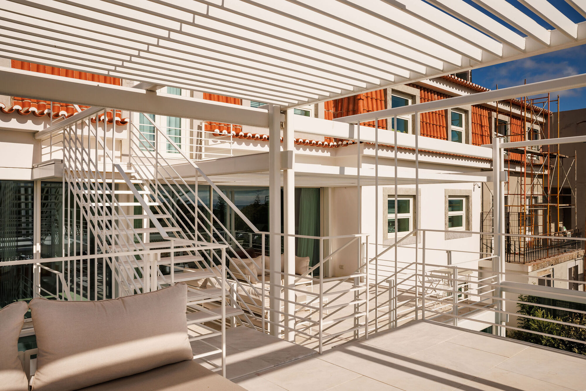 Gallery of Scaffold House / António Costa Lima Arquitectos - 21