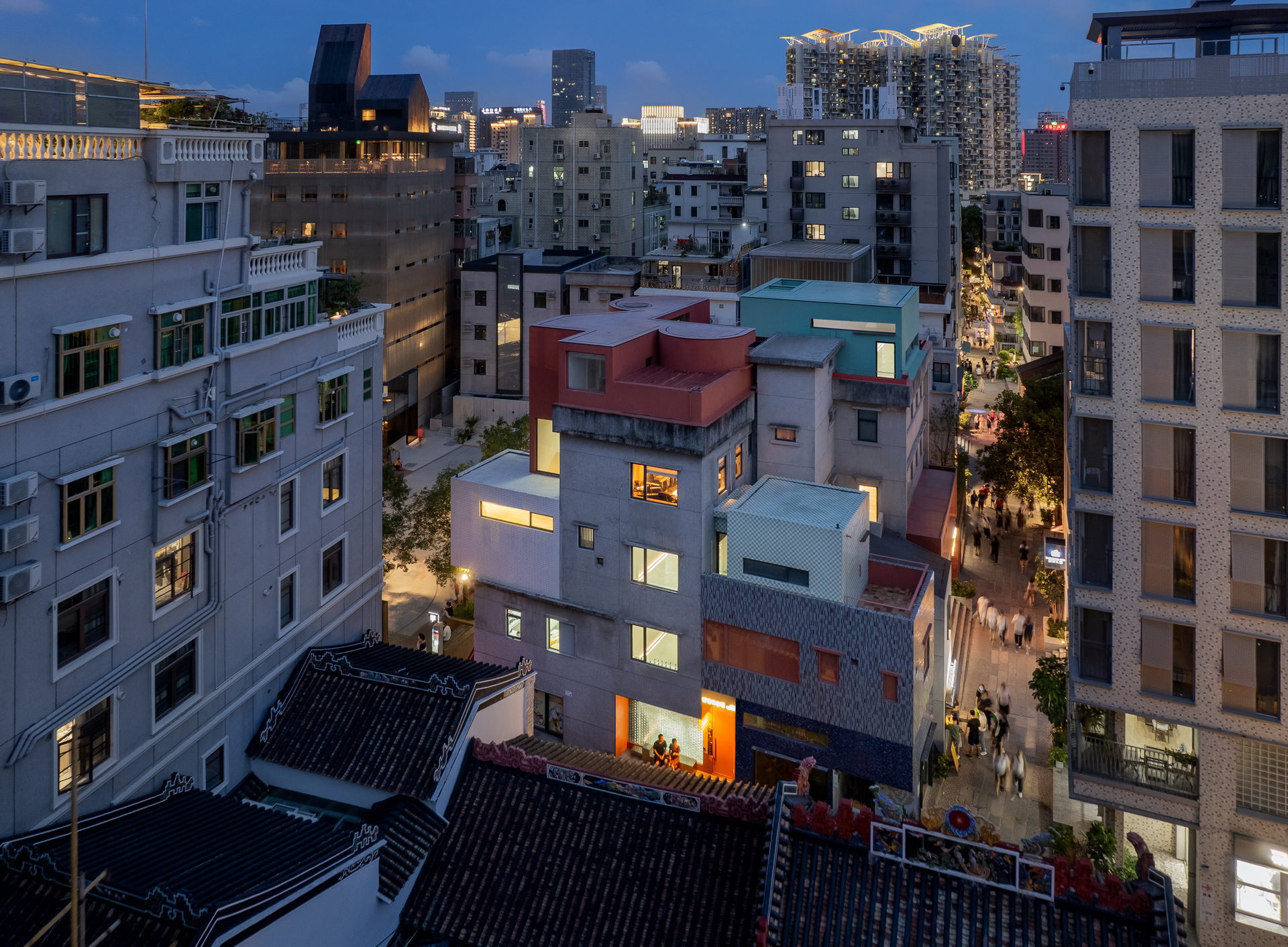 Gallery of Nantou Hybrid Building / URBANUS - 10