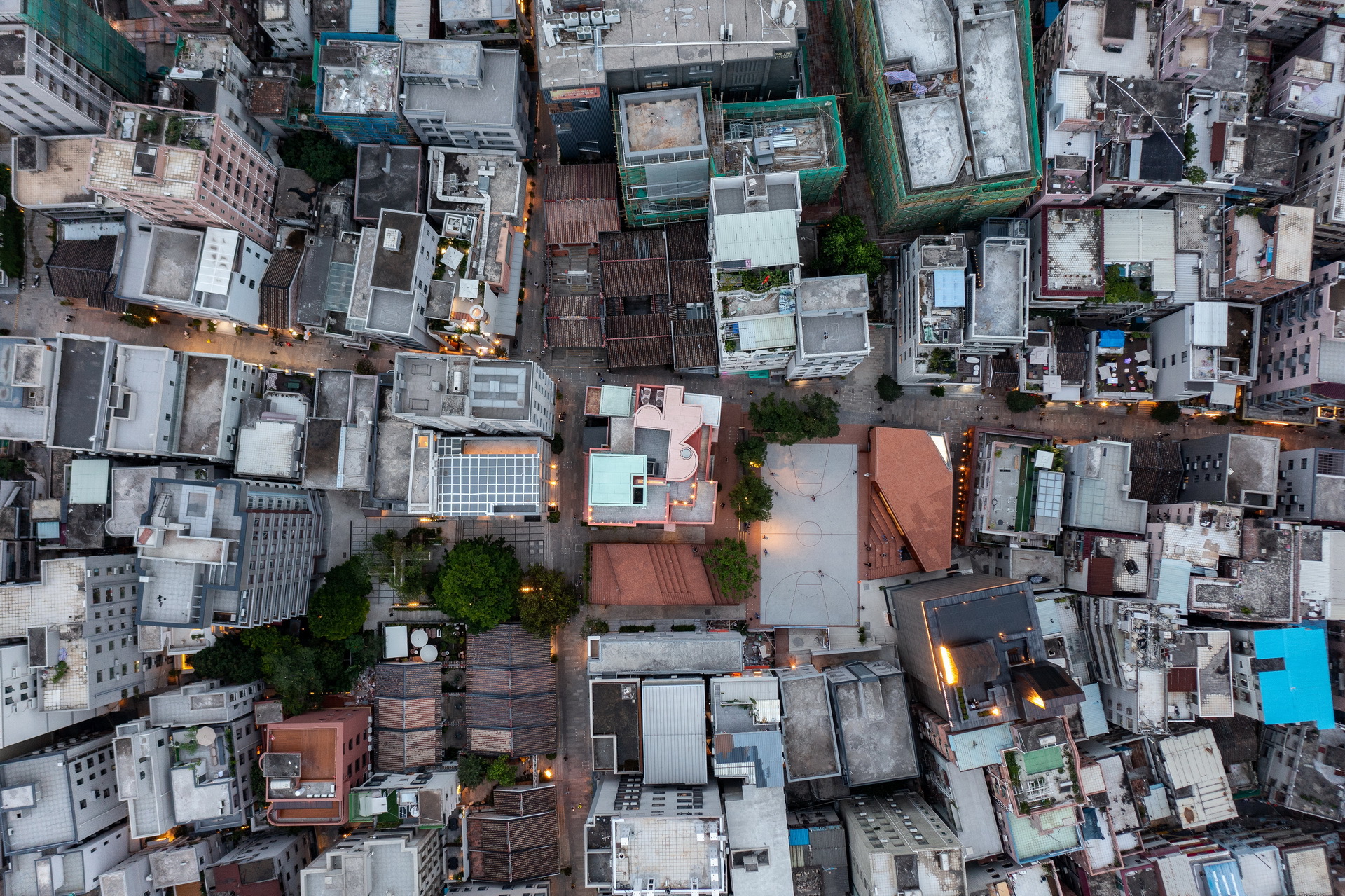 Gallery of Nantou Hybrid Building / URBANUS - 8