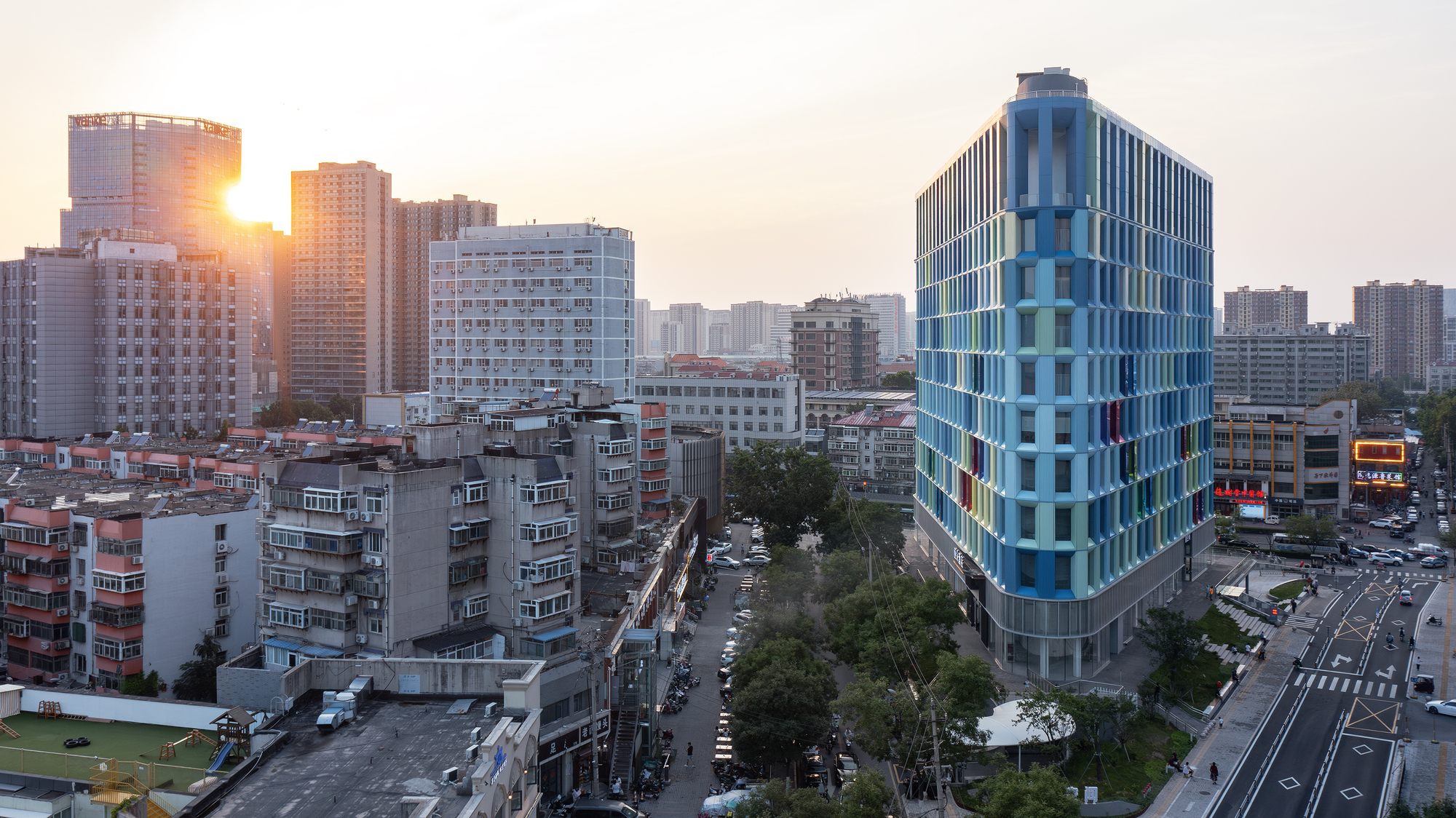 Gallery of Jinan Huizhong Starry Center / THAD SUP Atelier - 9