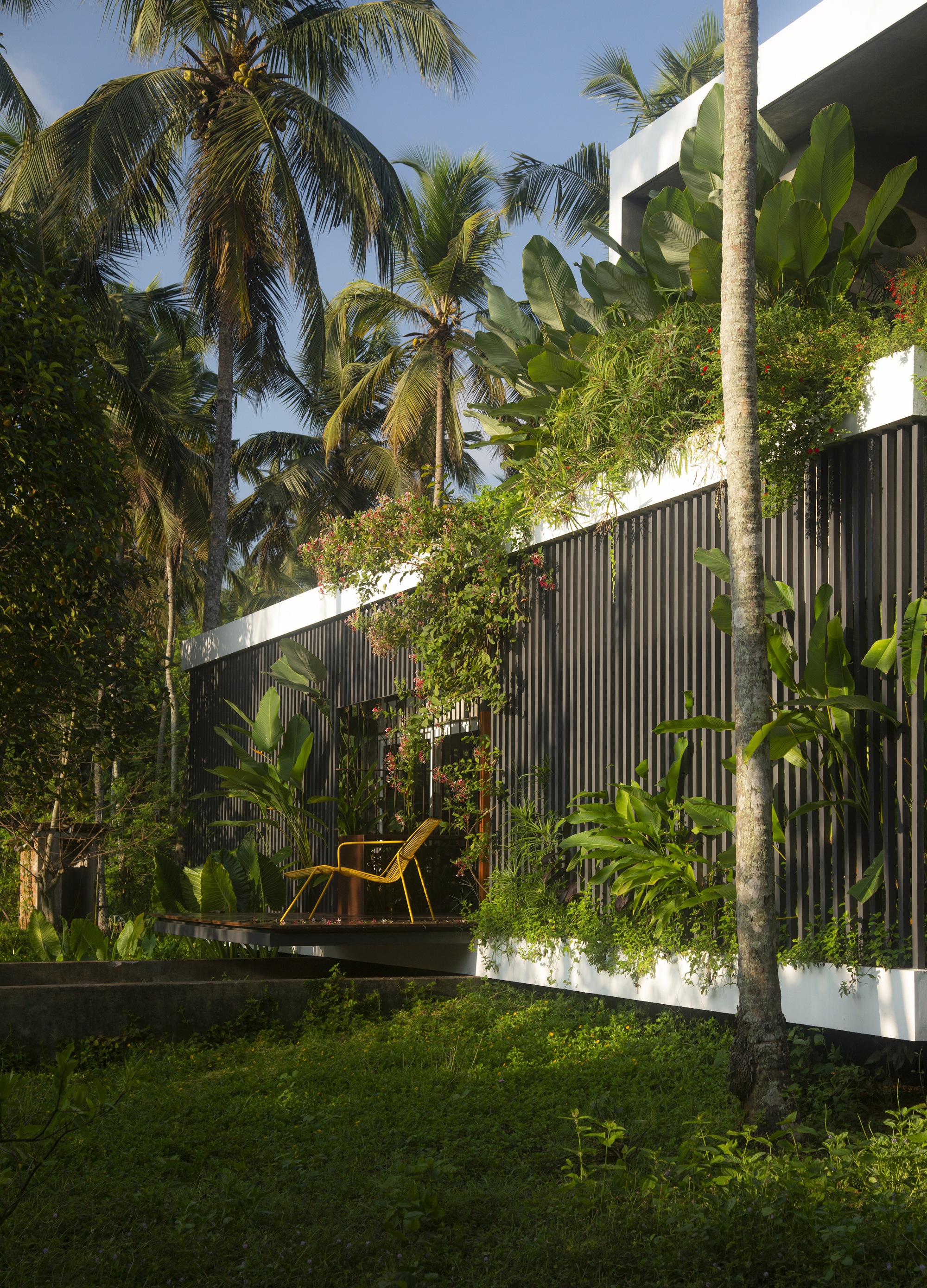 Gallery of Screen-The Lantern House / Zero Studio - 6