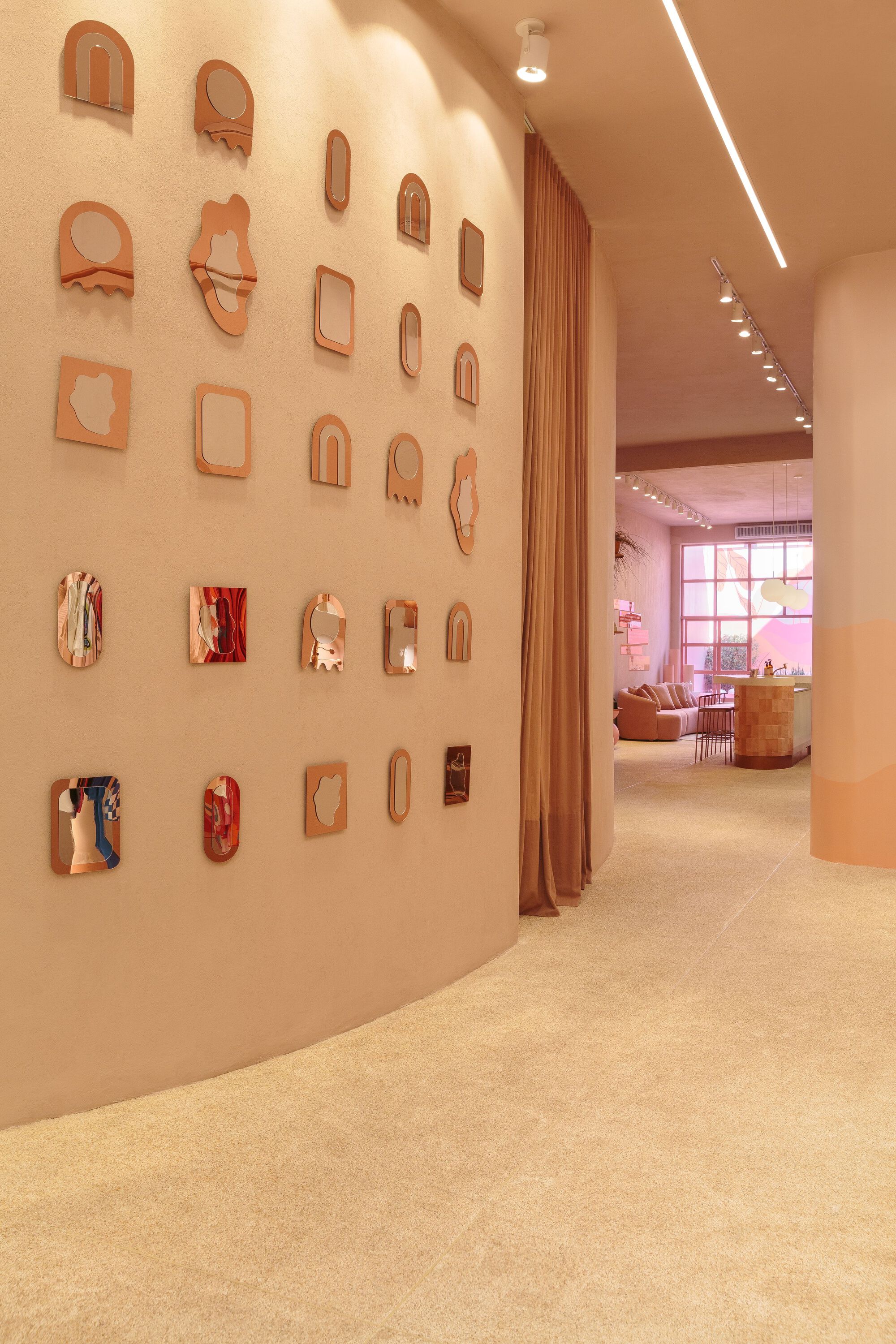 Galeria de Loja Dress To Moema / Manga Rosa Arquitetura - 12