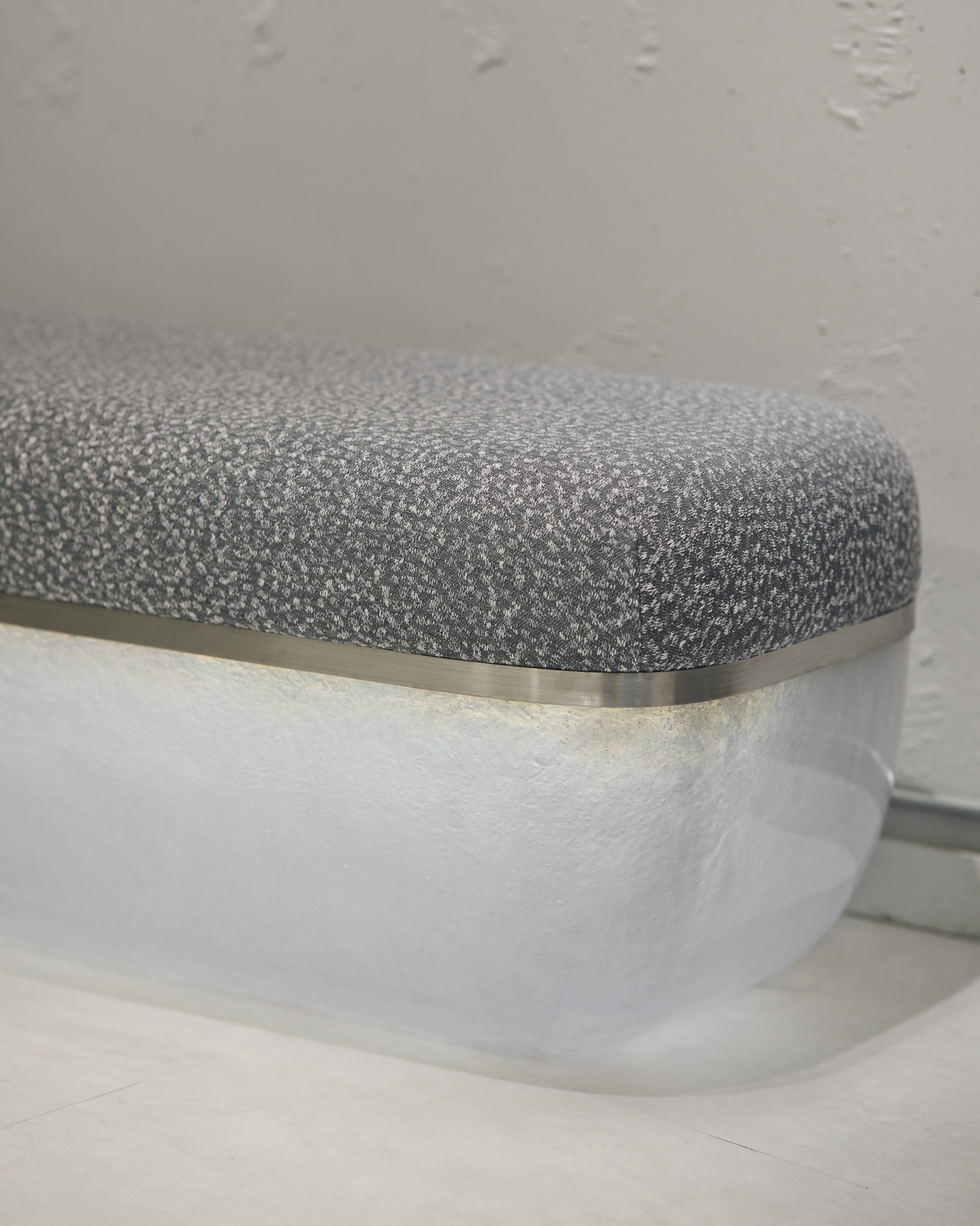 Gallery of KYOYA Office / SAKUMAESHIMA - 13