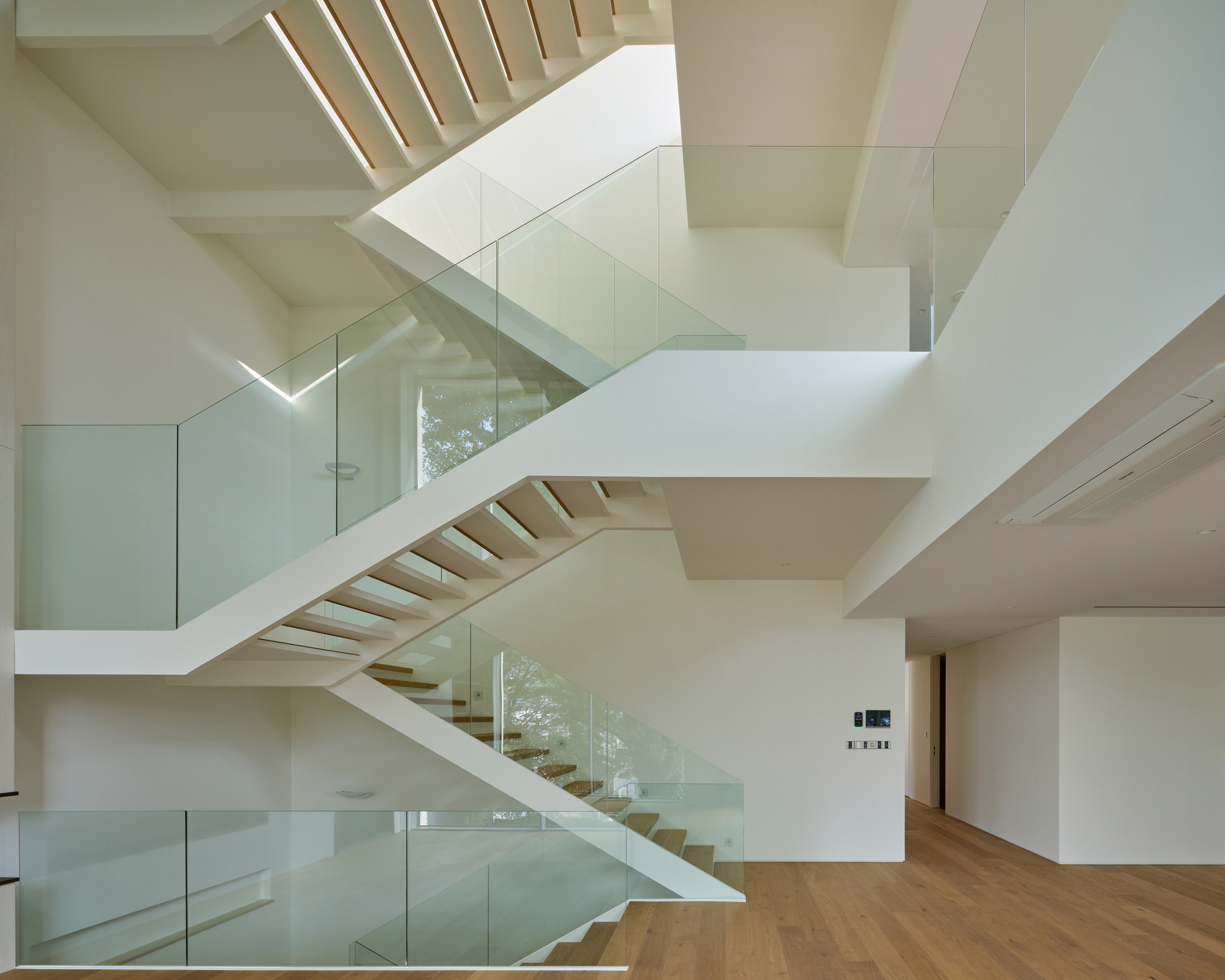 Gallery of Rift House / LJL Architects - 3