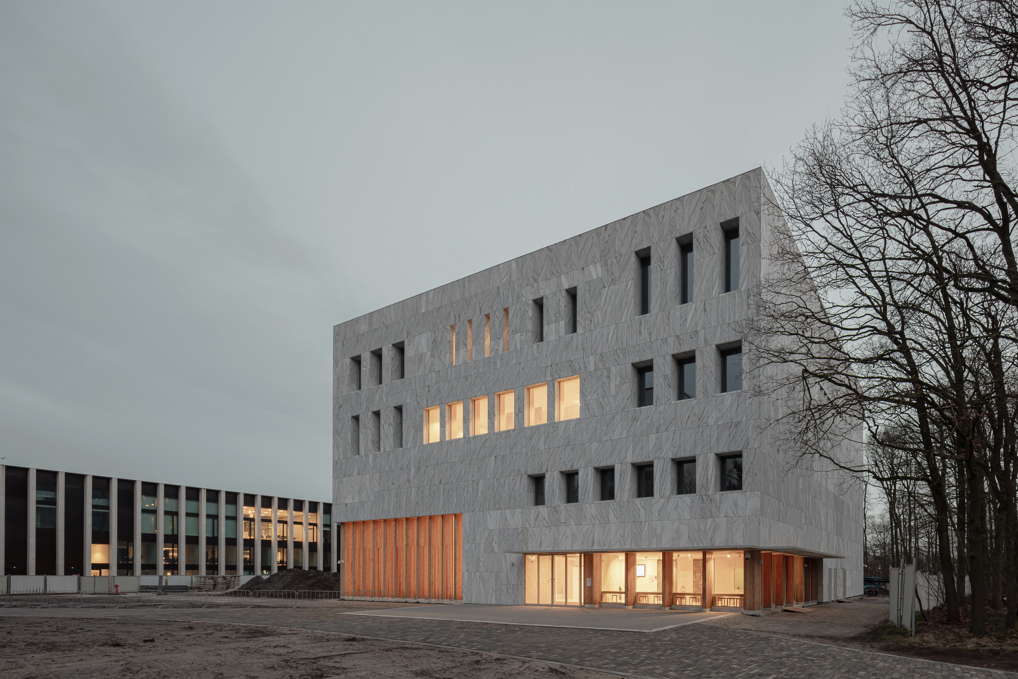 Gallery of Marga Klompé Building / Powerhouse Company - 8