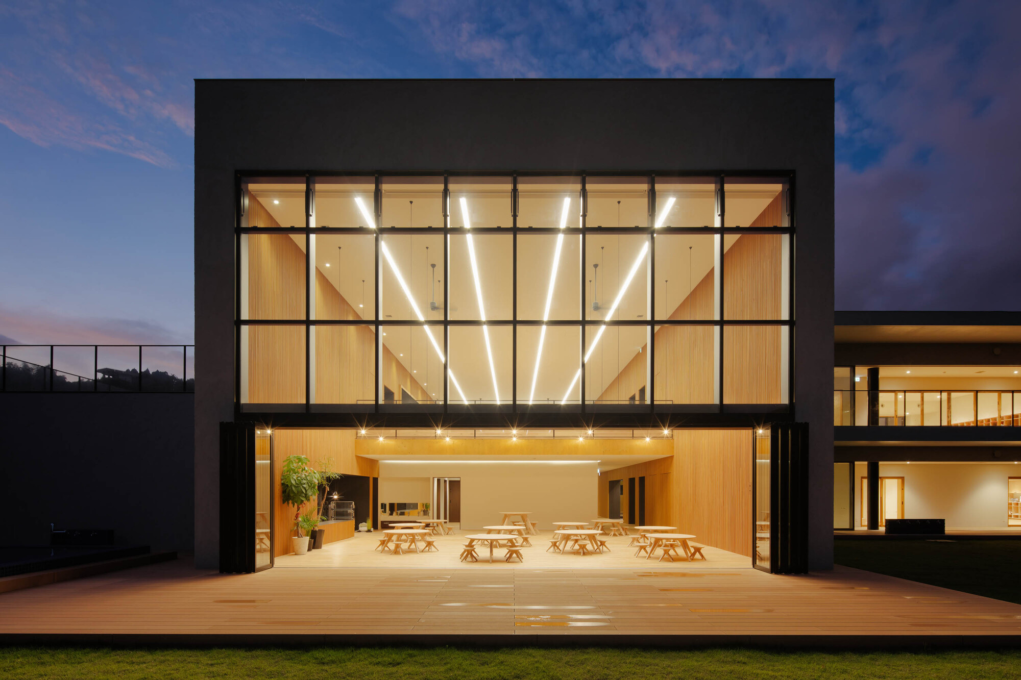 Galería de KN Kindergarten / HIBINOSEKKEI + Youji no Shiro + KIDS DESIGN LABO - 18