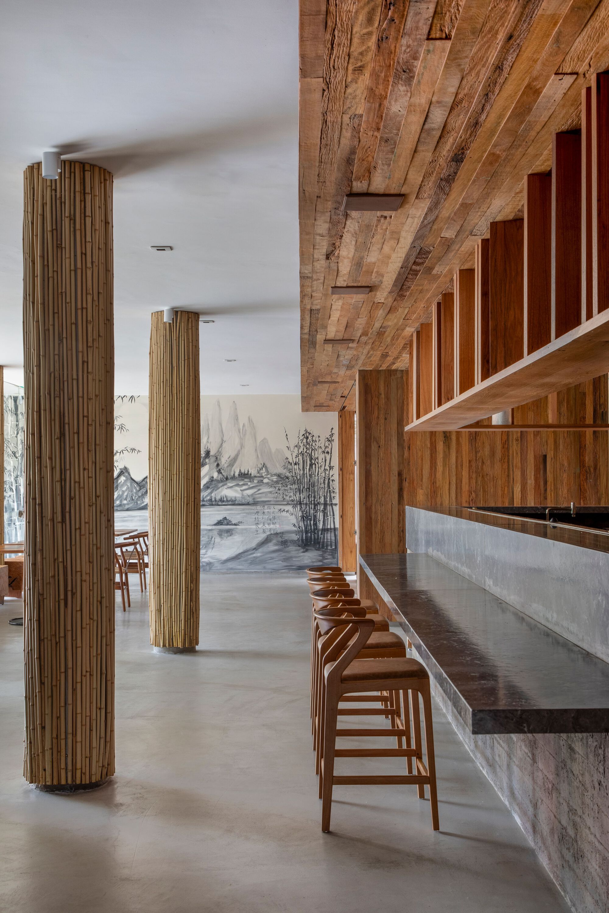 Galeria de Mirai Restaurante Japonês / Solange Cálio Arquitetos - 9