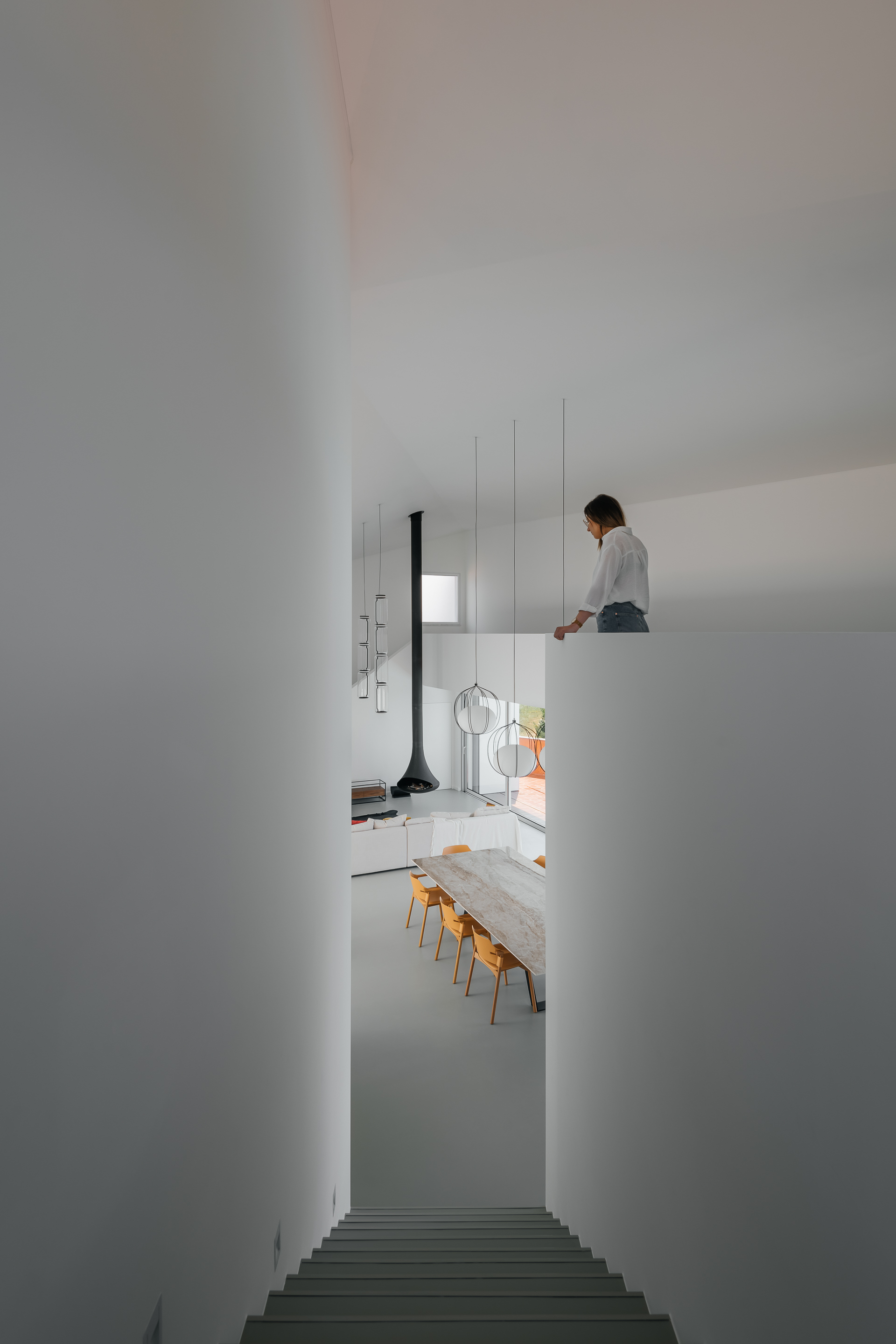 Gallery of Valley House / Volume Architecture Lisbon Studio - 17