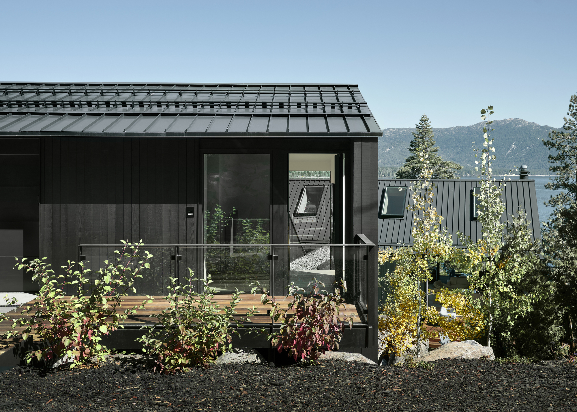 Galería de Cabinas en el Lago Tahoe / RO | ROCKETT DESIGN - 3