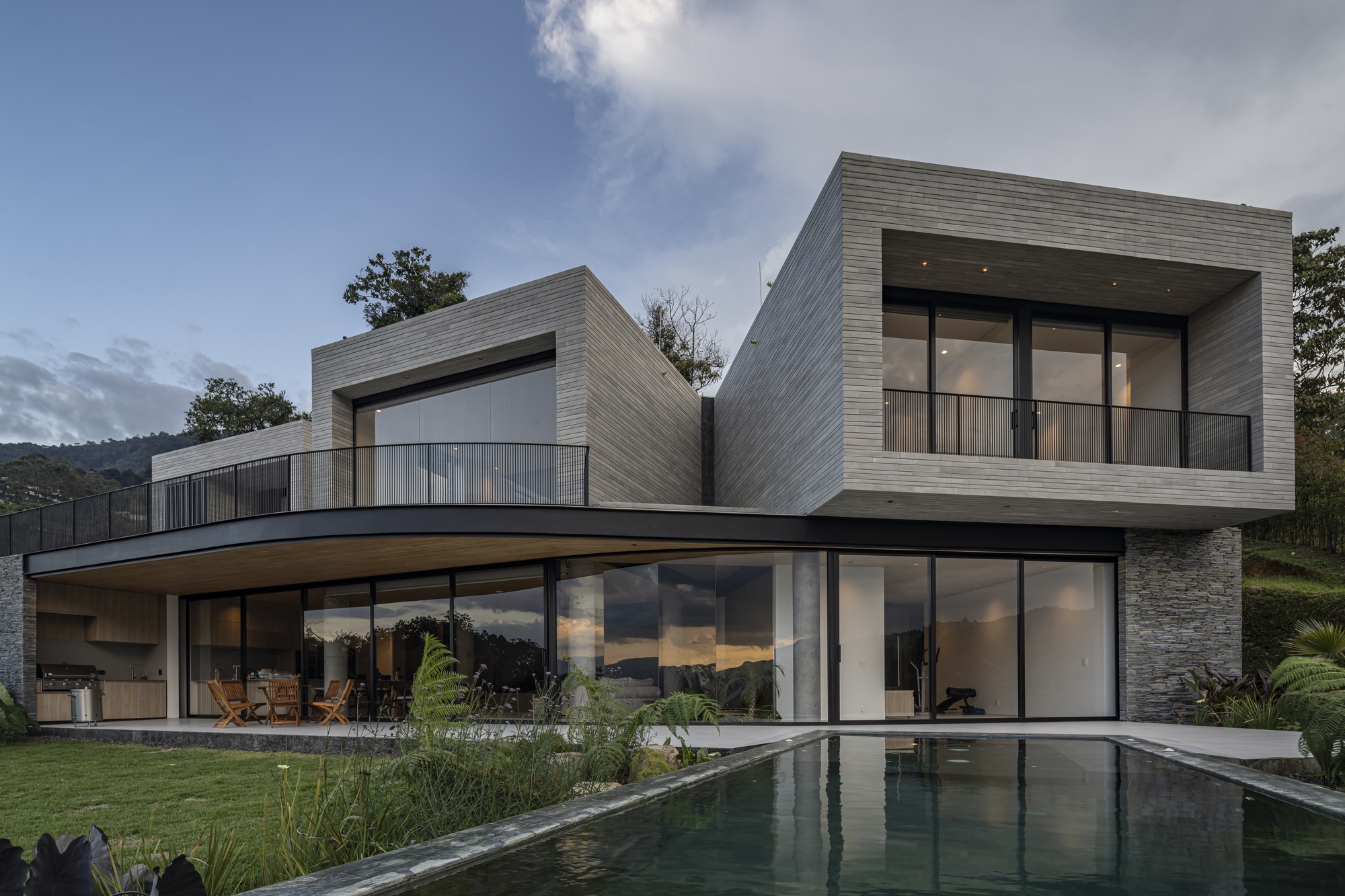 Gallery of Cerrovento House / Alejandro Restrepo Montoya + EstudioCentral - 29