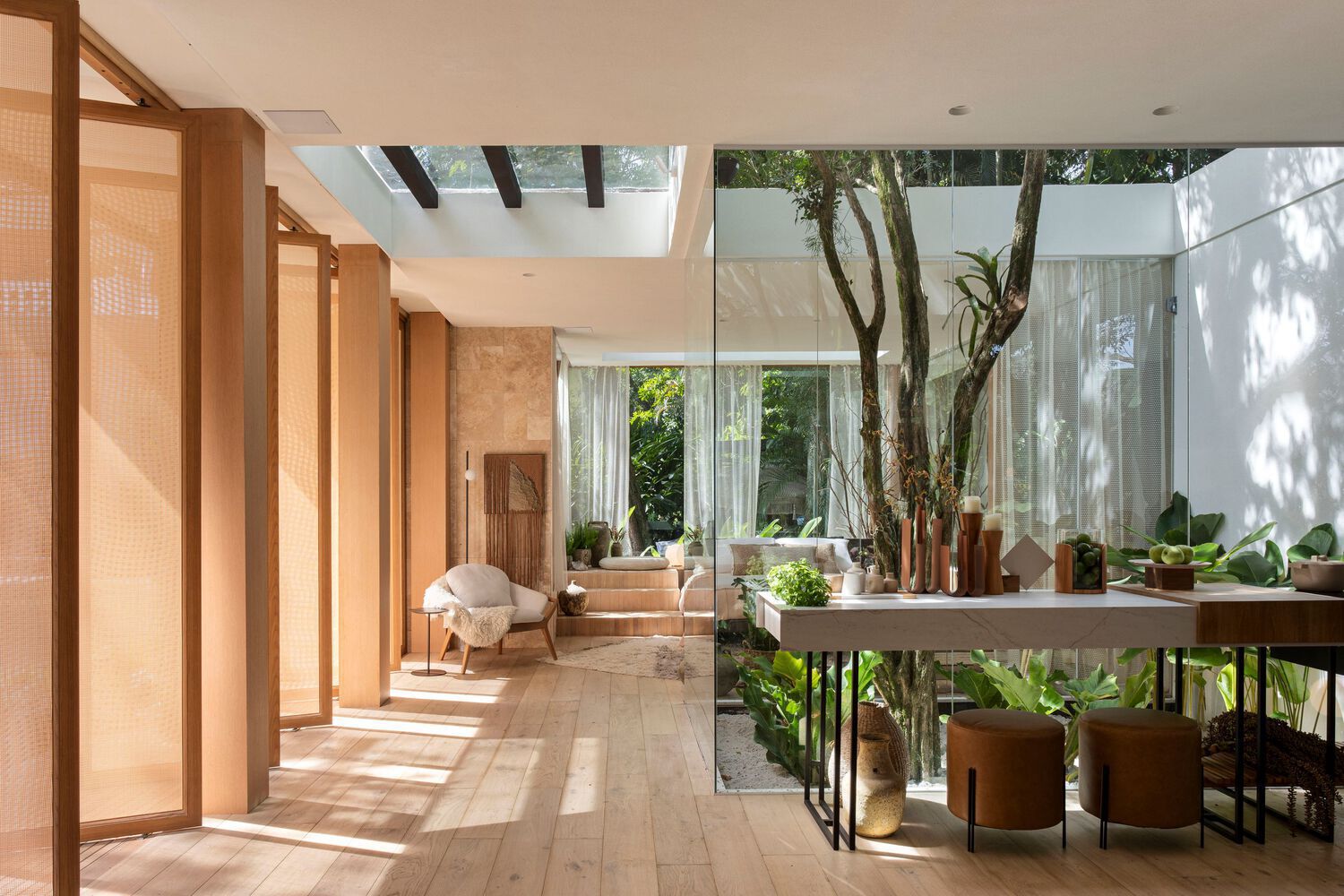 Gallery of Interiors within Interiors: 13 Projects that Showcase the ...