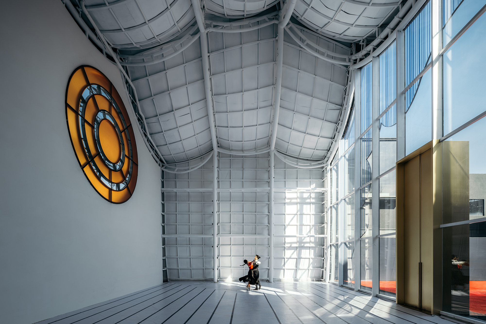 Gallery of Klein Blue Hills and White Cliff / Wutopia Lab - 30