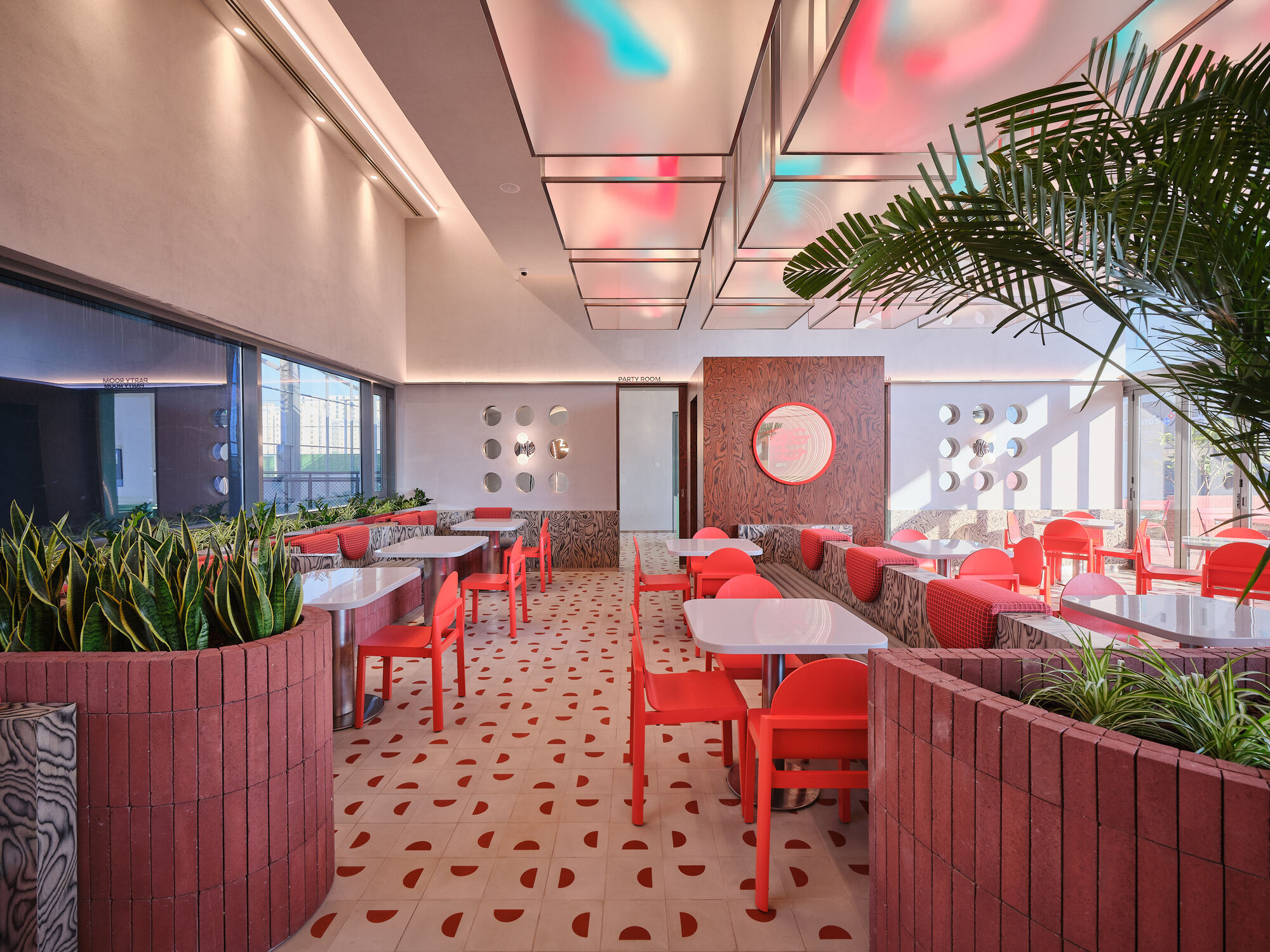 Gallery of Dip'n'Dip Flagship Store / Babnimnim Design Studio - 6