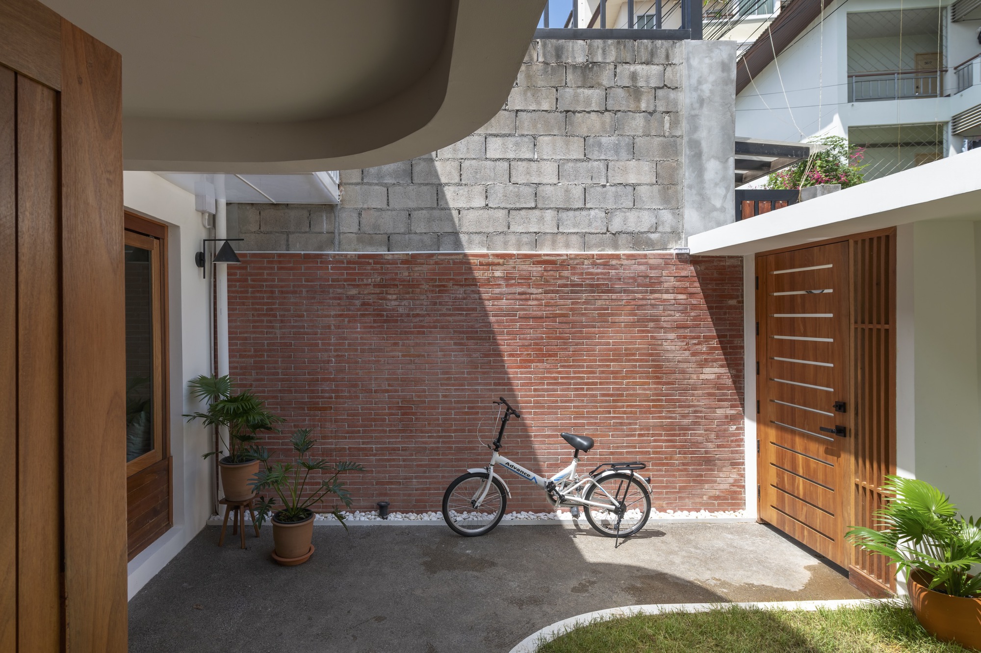 Gallery of Umong House / Studio Mai Mai - 14