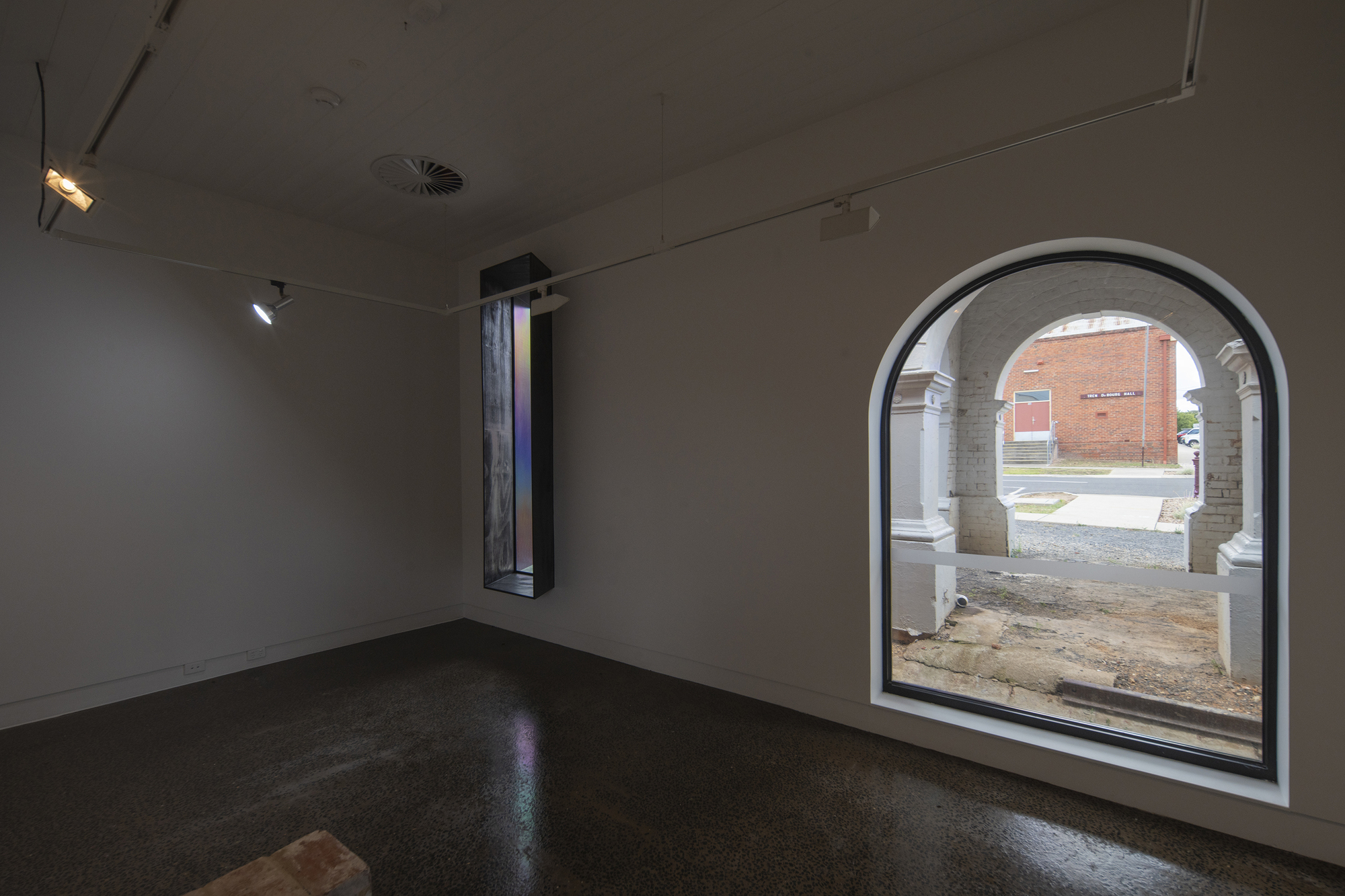 Gallery of Central Goldfields Art Gallery / Nervegna Reed Architecture - 13