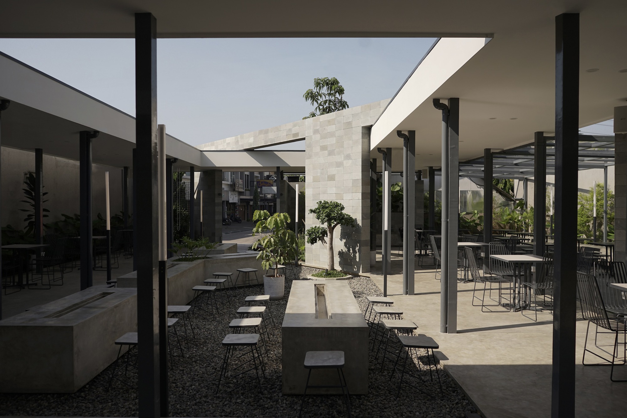 Gallery of Tanulo Coffee / Simpul Studio - 12