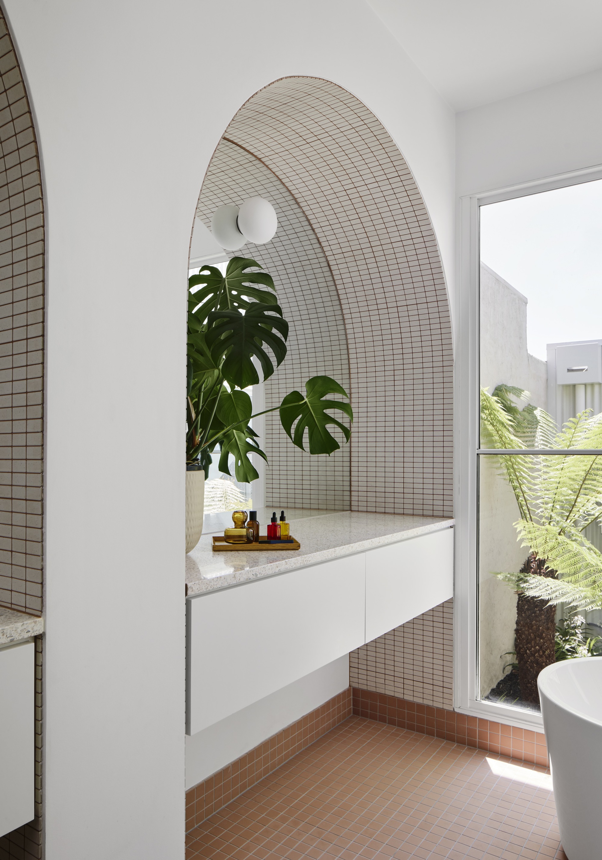 Gallery of Kiddy Kitty Court House / Kuzman Architecture - 22