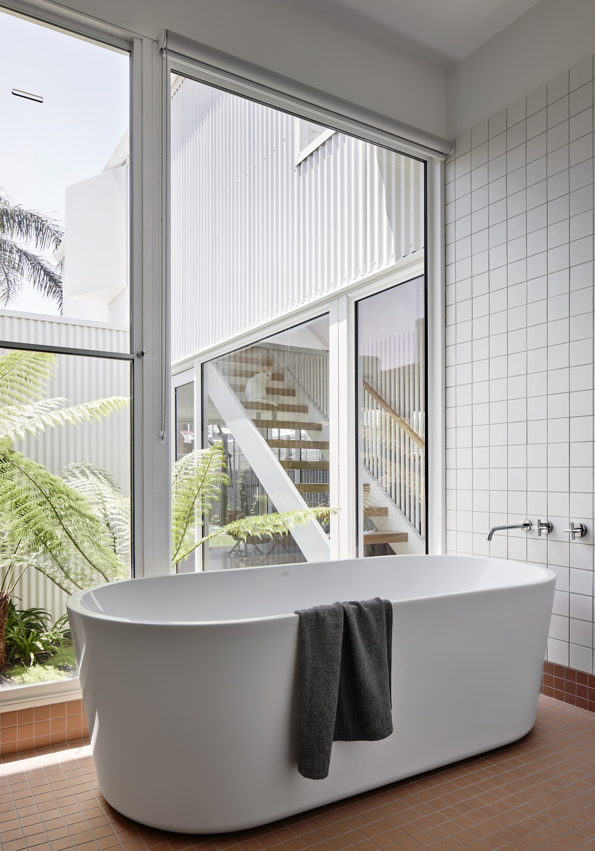 Gallery of Kiddy Kitty Court House / Kuzman Architecture - 23