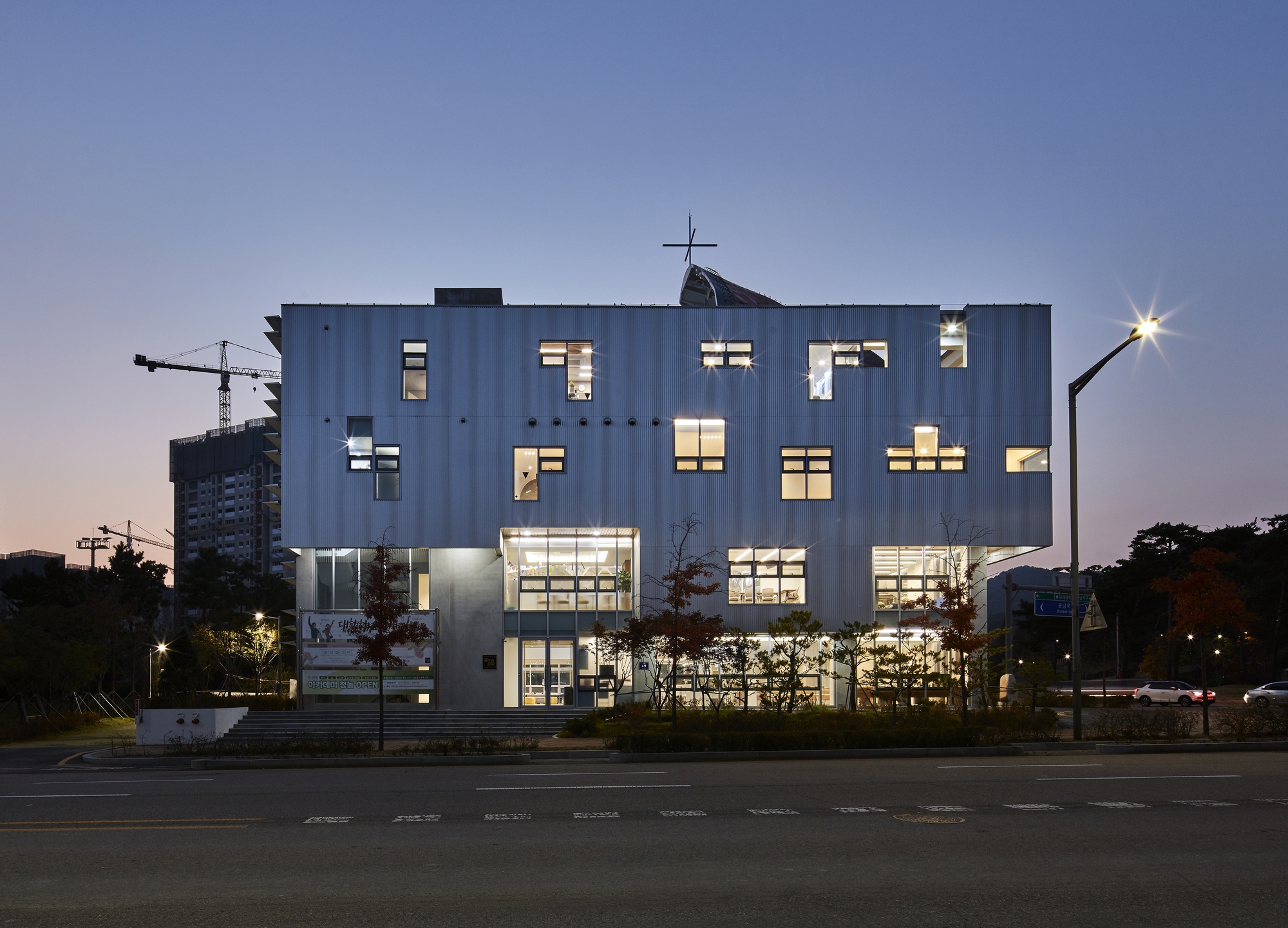 Gallery of YeongJong Do Onnuri Church / shinslab architecture - 14
